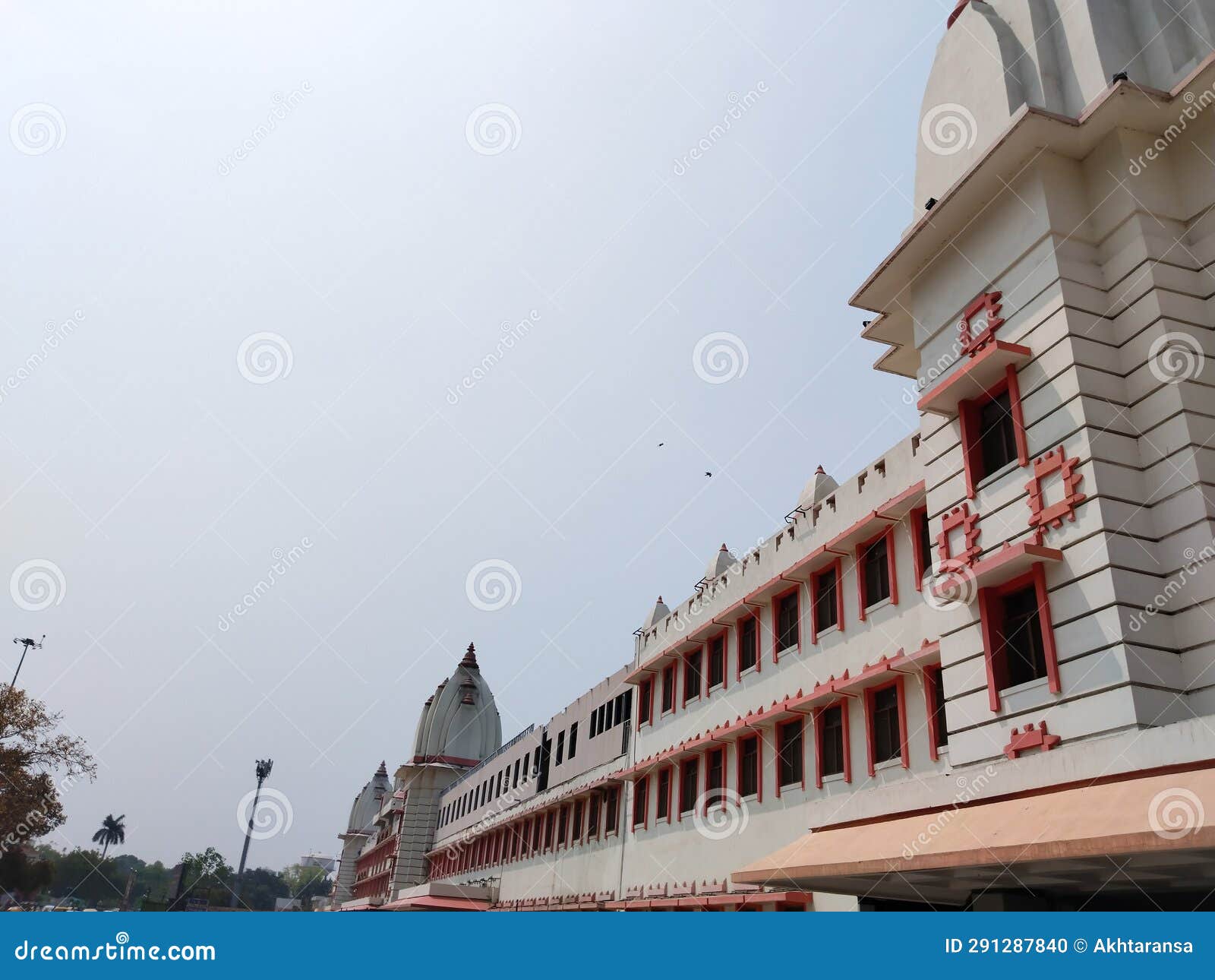 Indian Railway Station, Railway Junction Stock Photo - Image of wagon ...