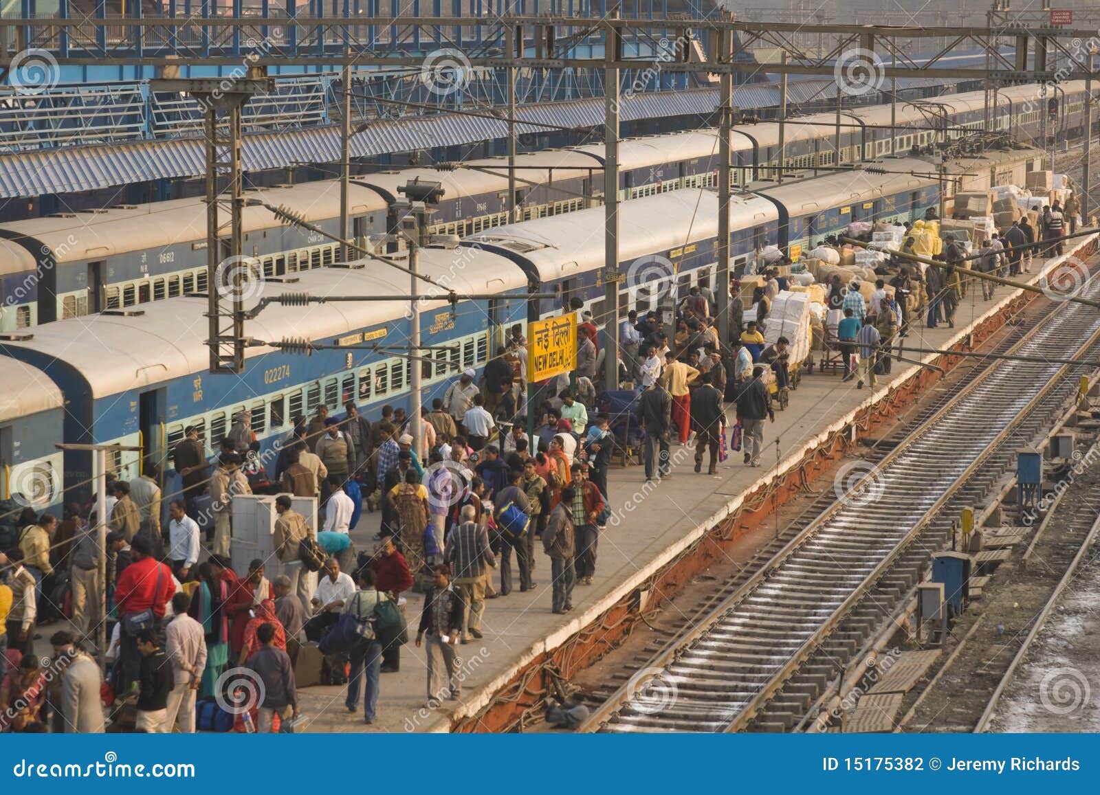 Indian Railways editorial photography. Image of railway - 15175382