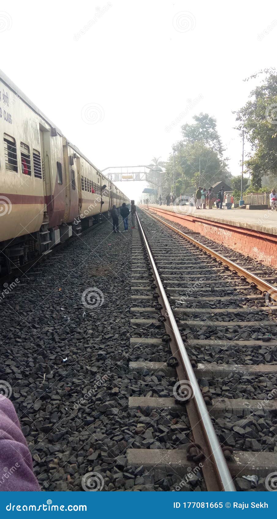 Indian Railways and Indian Trains Editorial Image - Image of railways ...