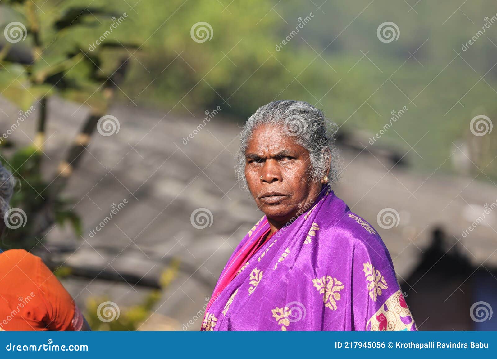 Indian Rural Poor People Watching Editorial Photo - Image of child ...