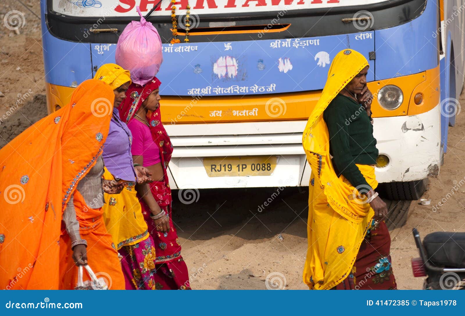 Indian rural women editorial image. Image of dress, attitude - 41472385