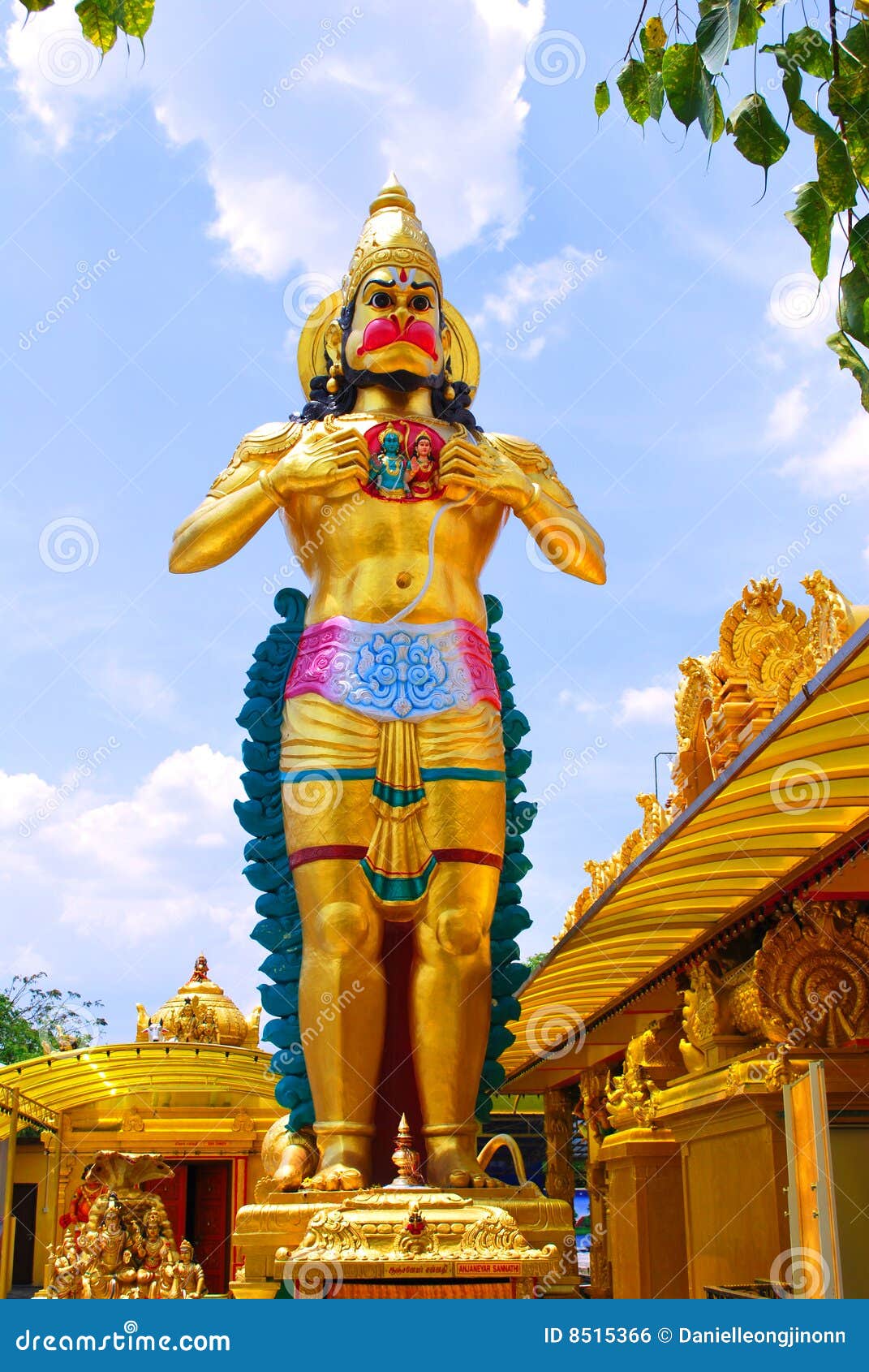 Indian Statue Royalty-Free Stock Photo | CartoonDealer.com #8486775