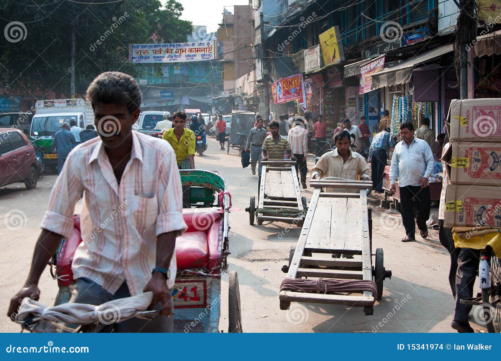 Indian Street Traders editorial stock image. Image of crowd - 15341974