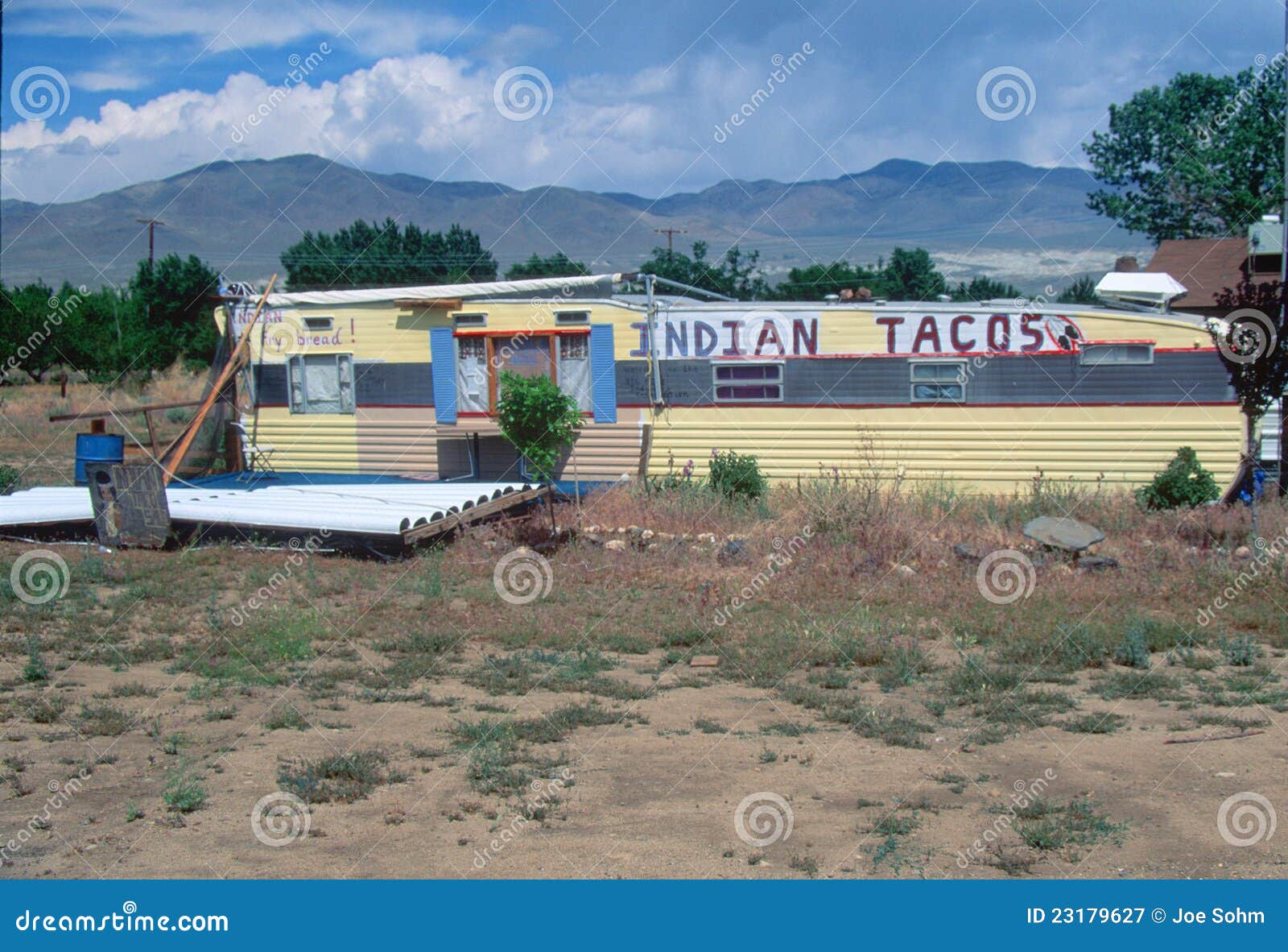 An Indian taco stand editorial photography. Image of restaurant - 23179627