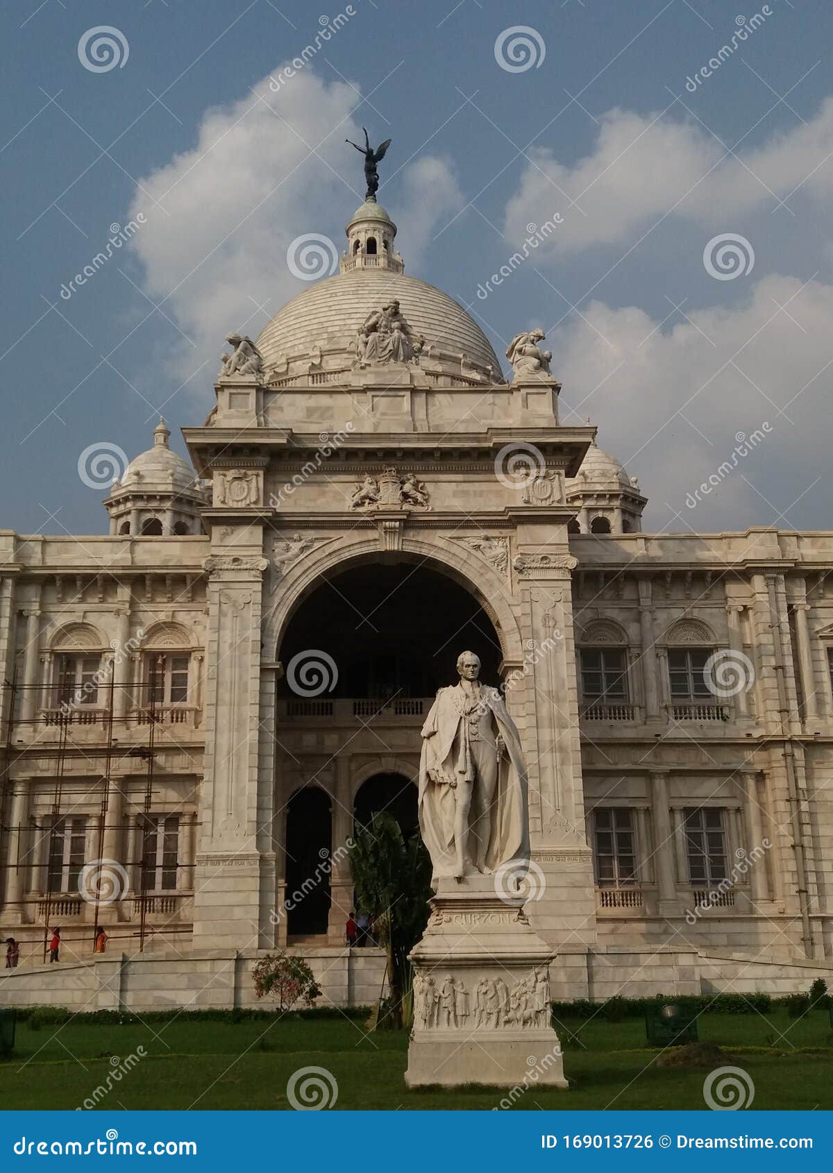 This is a indian tample editorial photo. Image of ball - 169013726