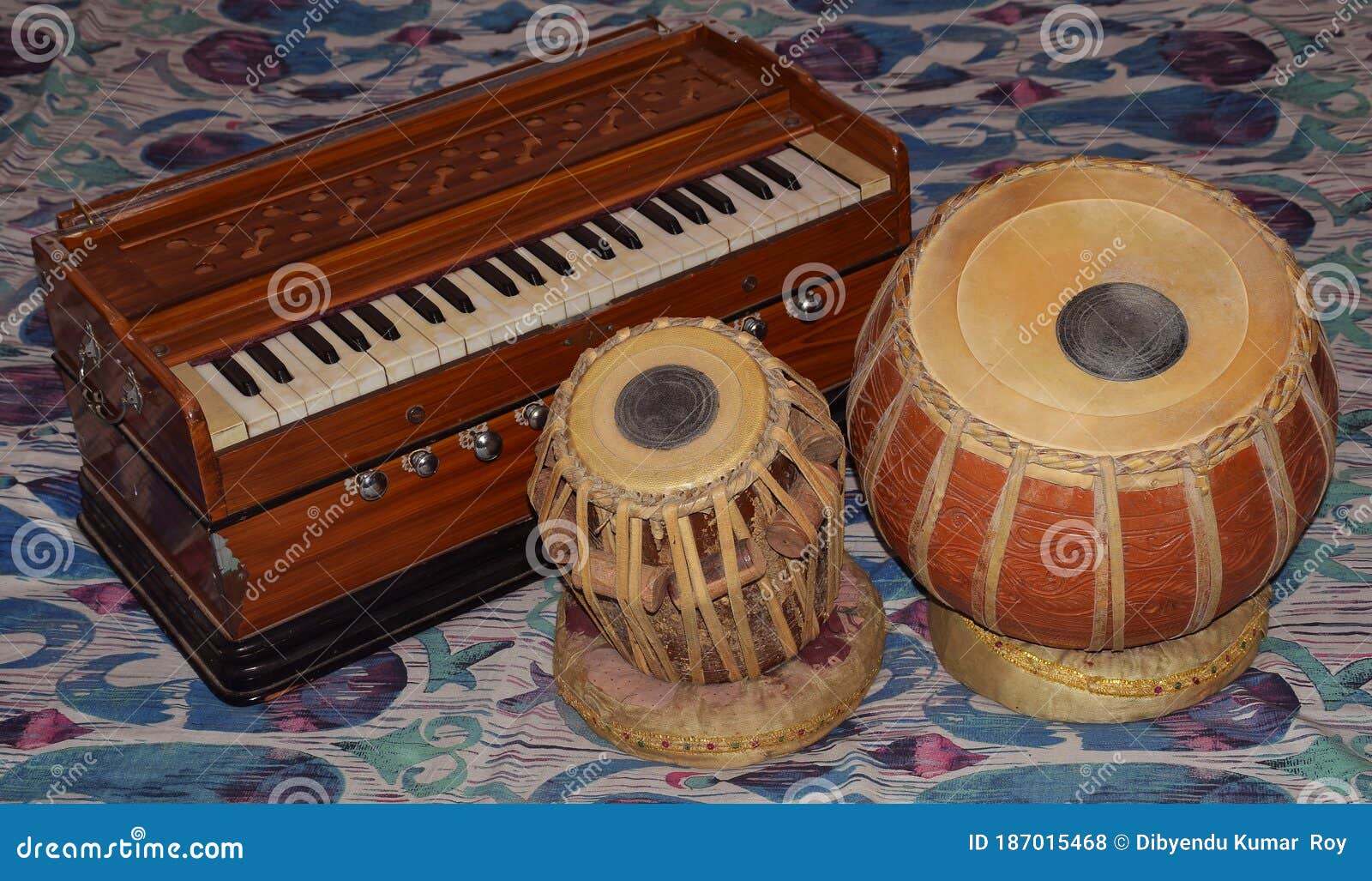 Indian Musical Instruments - Tabla and Harmonium Stock Photo - Image of ... Indian Musical Instruments - Tabla and Harmonium Stock Photo - Image of ...