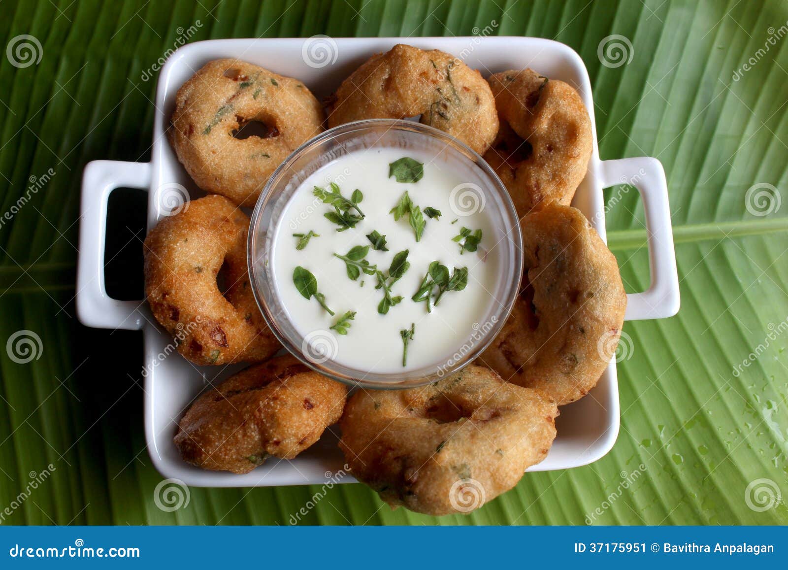 Indian vada stock image. Image of coriander, dish, chutney - 37175951