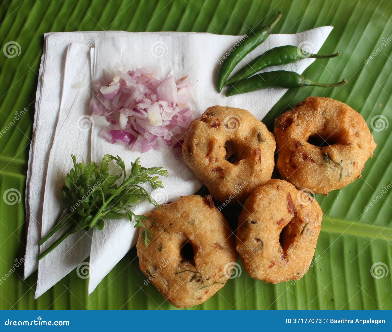 Indian vada stock image. Image of donut, chille, cooked - 37177073