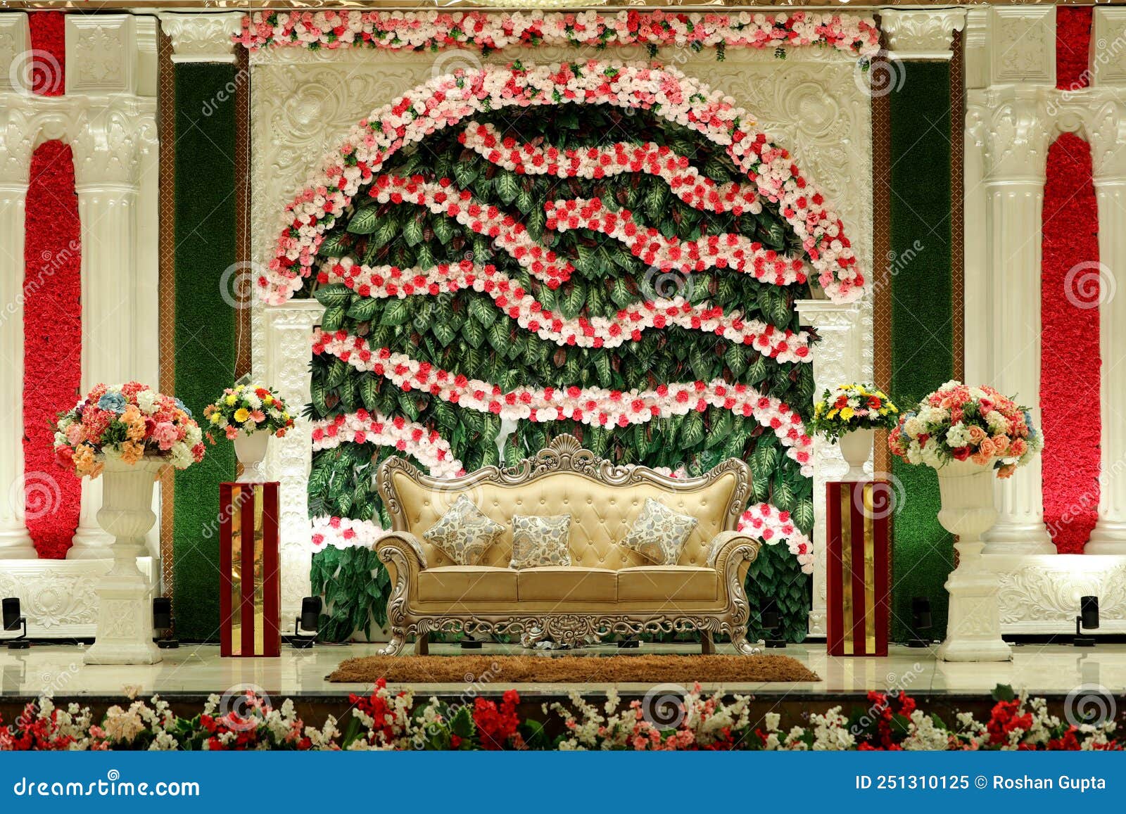 Indian Wedding Mandap Decoration Stock Image - Image of asian, luxury ...