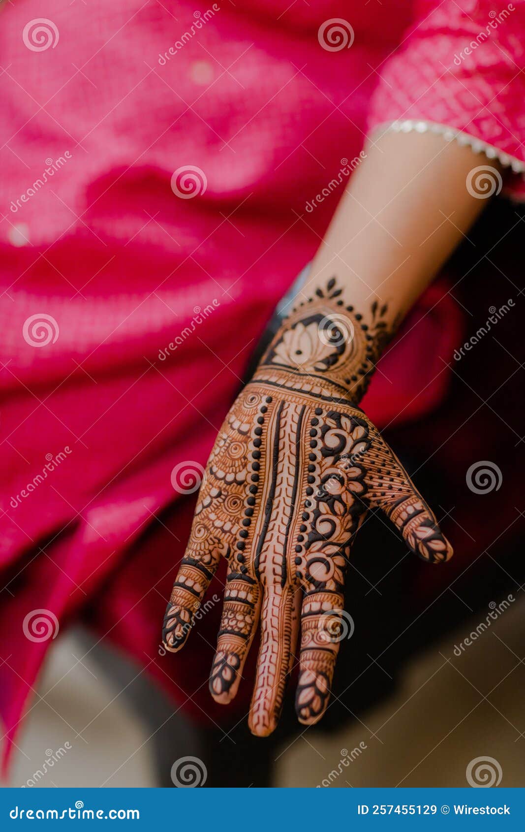 Indian Bride Showing Hands Mehndi Design Stock Image - Image of lehnga ...