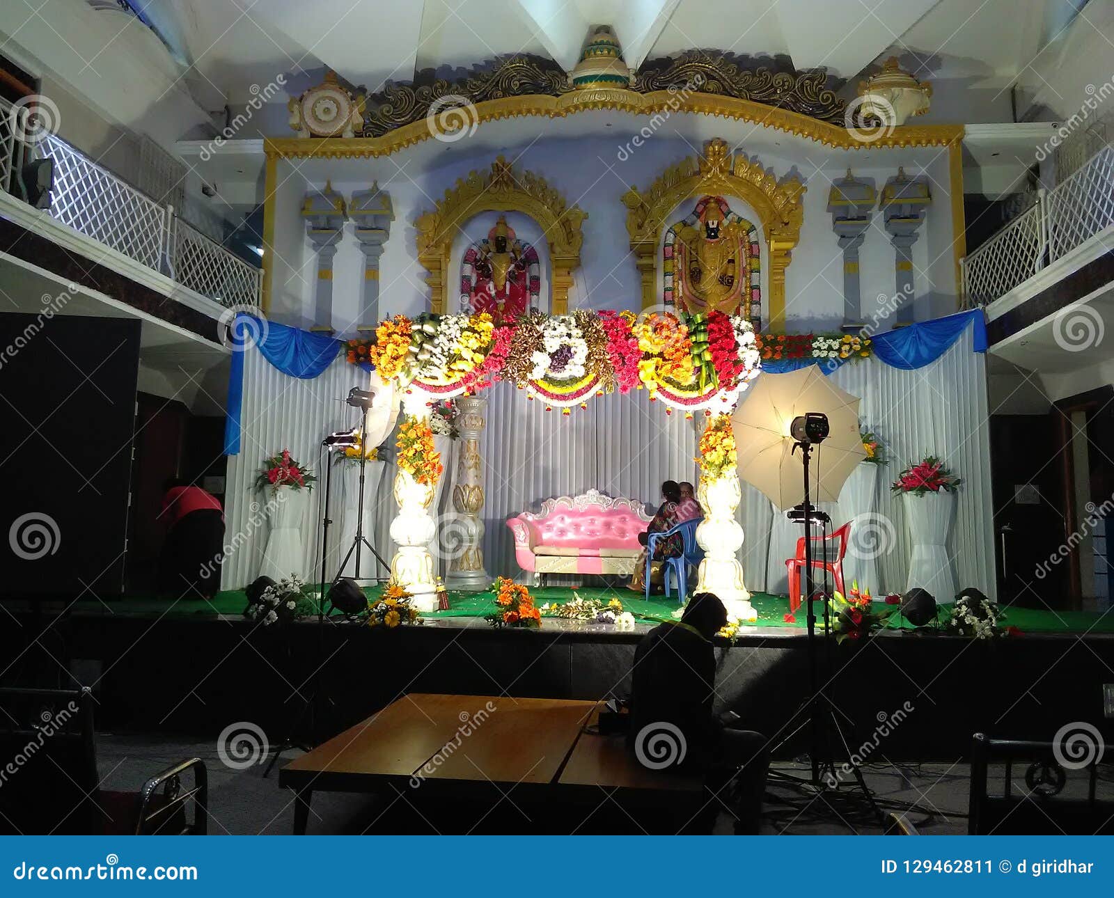 Indian wedding stage editorial photo. Image of decorated - 129462811