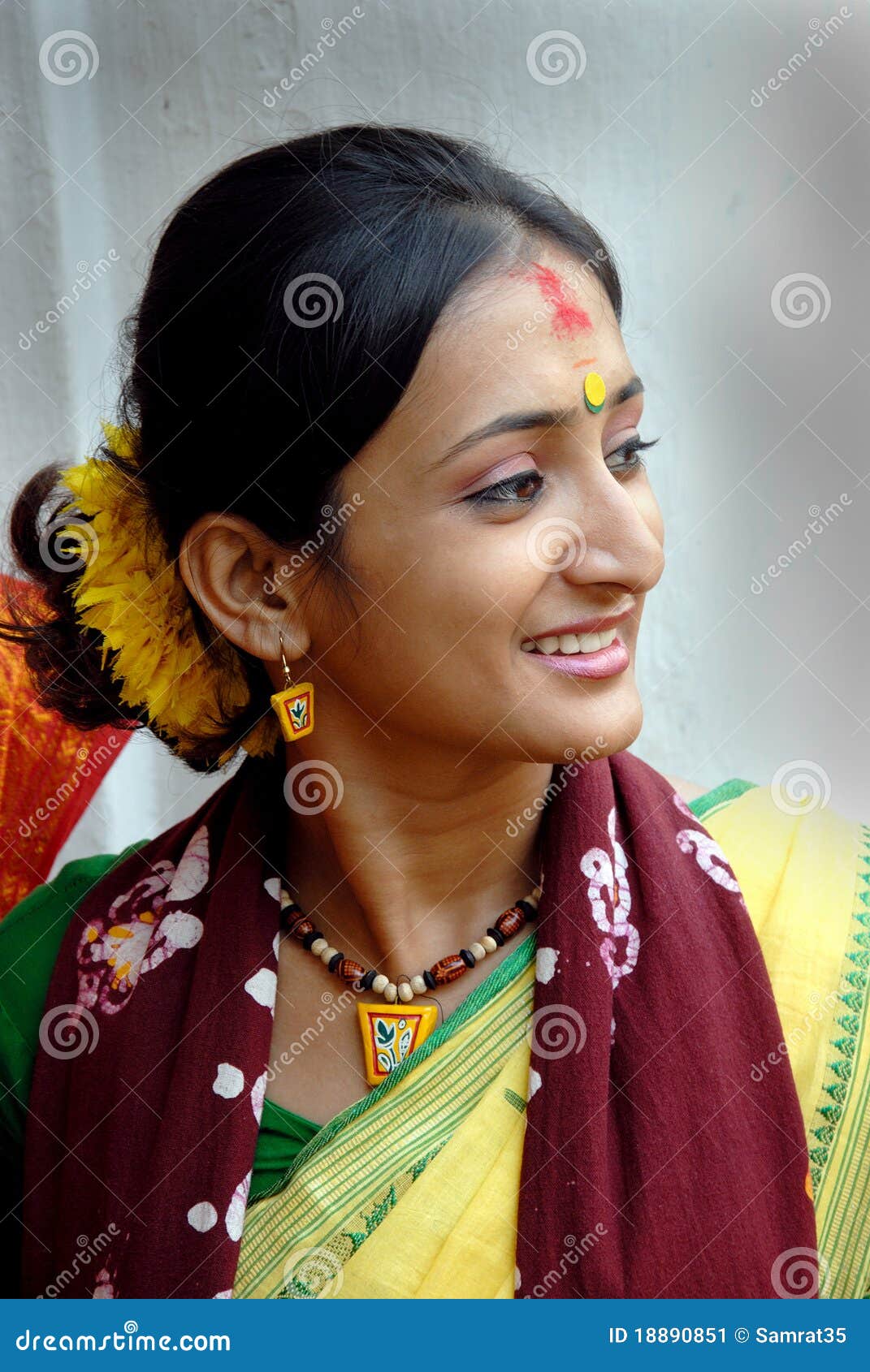 Indian Woman editorial photo. Image of event, asia, cloth - 18890851