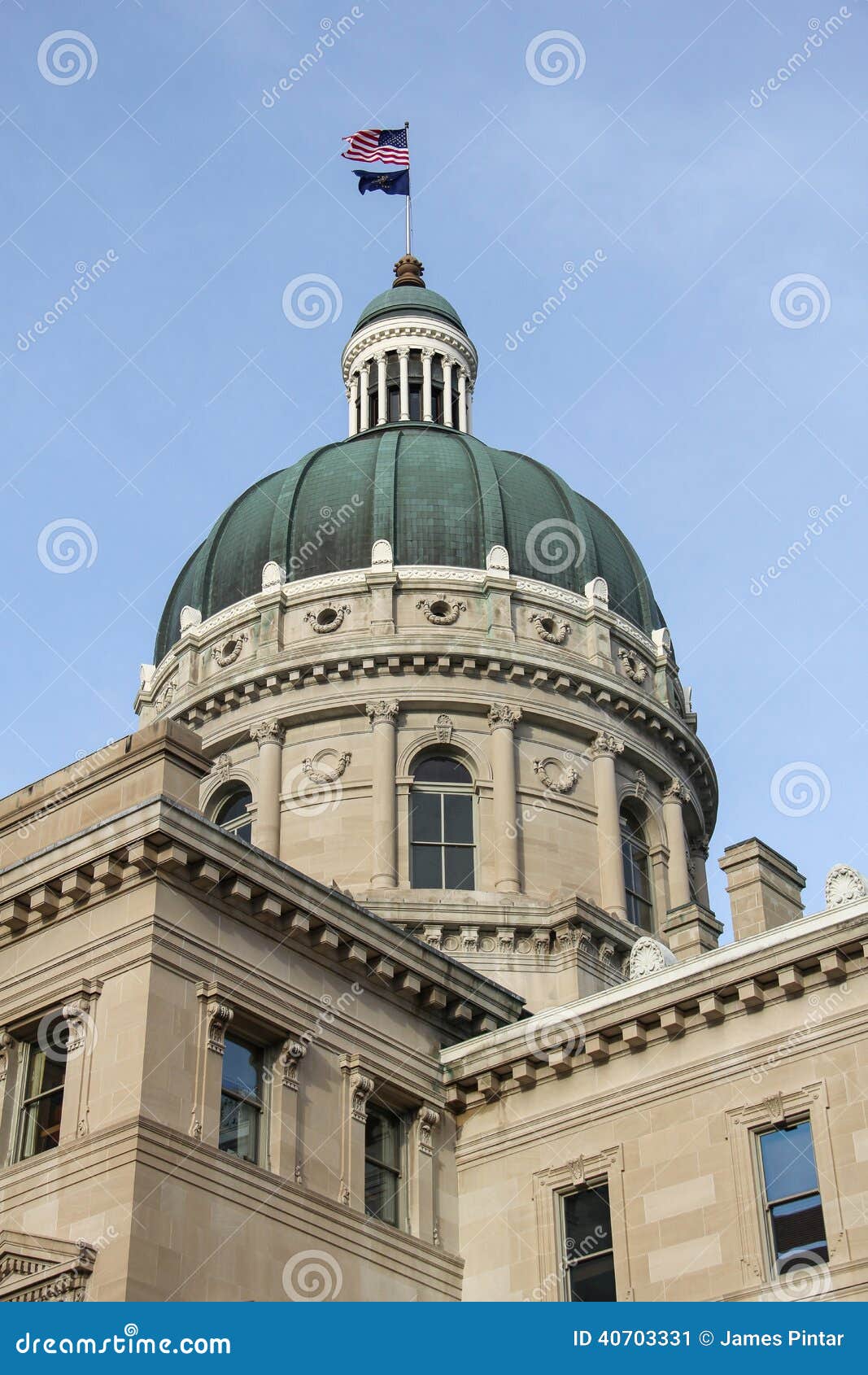 Indiana State Capital Dome imagen de archivo. Imagen de patriotismo ...