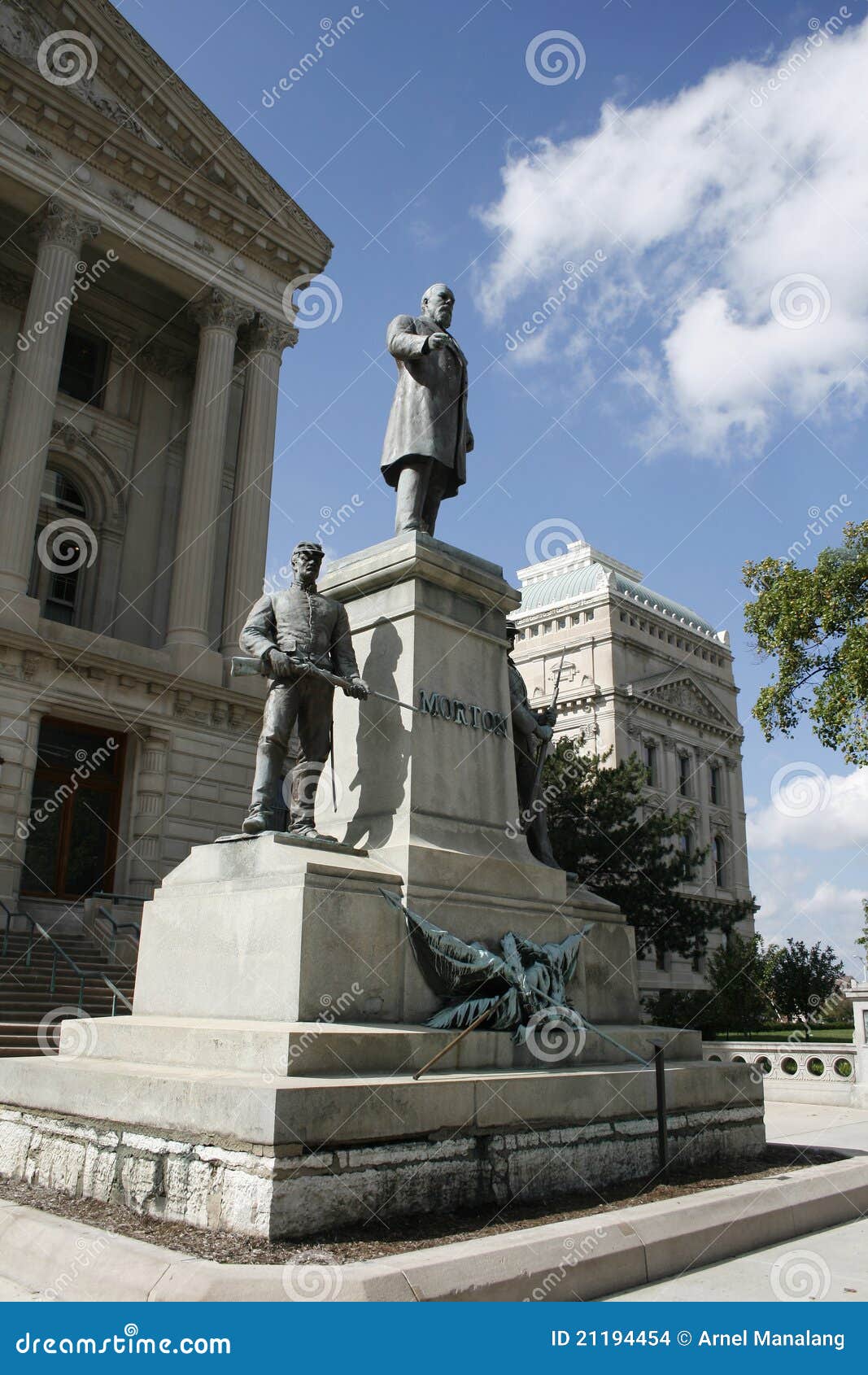 Indiana Statehouse Memorial Stock Photo - Image of city, state: 21194454