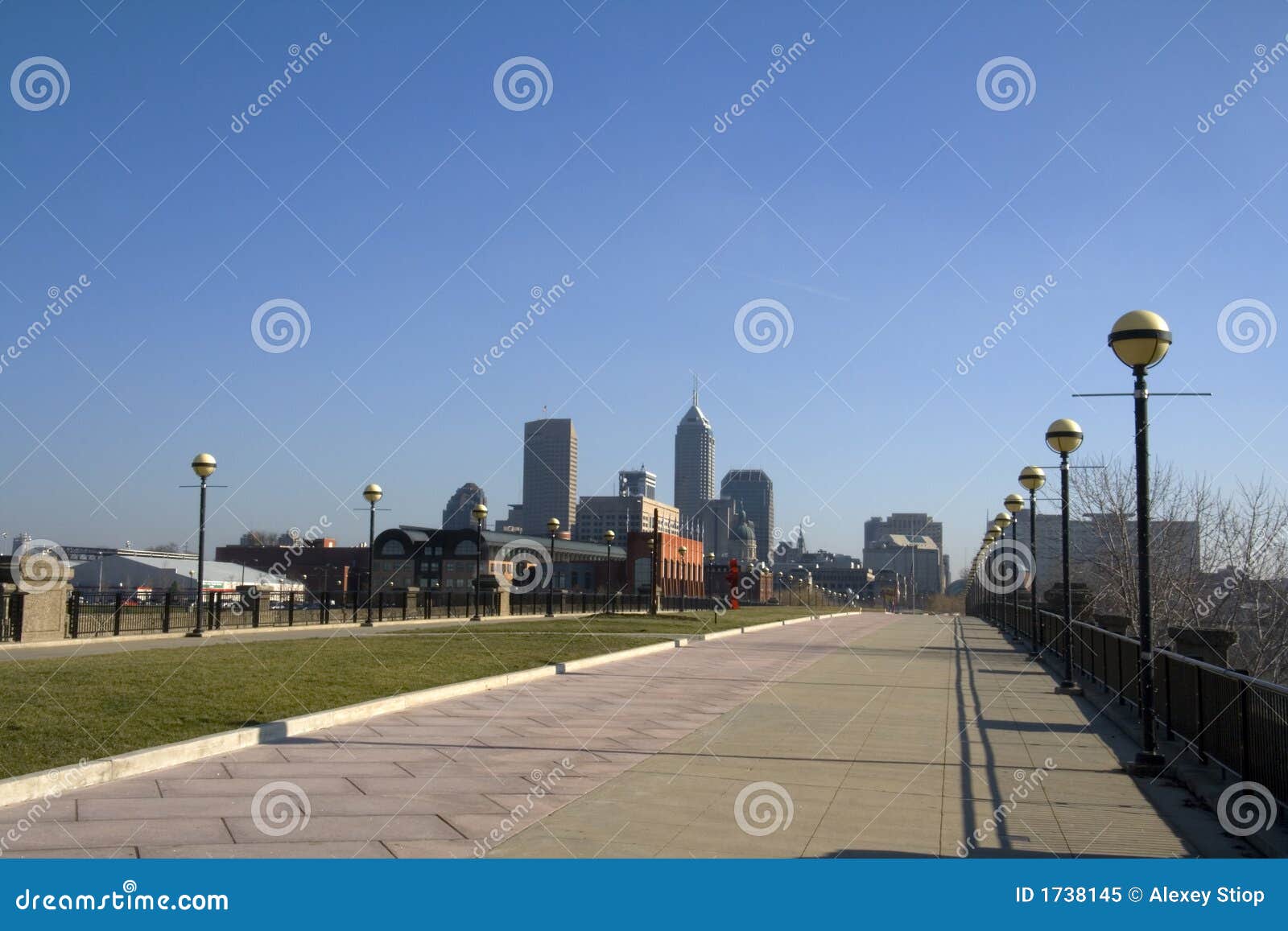 Indianapolis stock image. Image of bright, indiana, architecture - 1738145