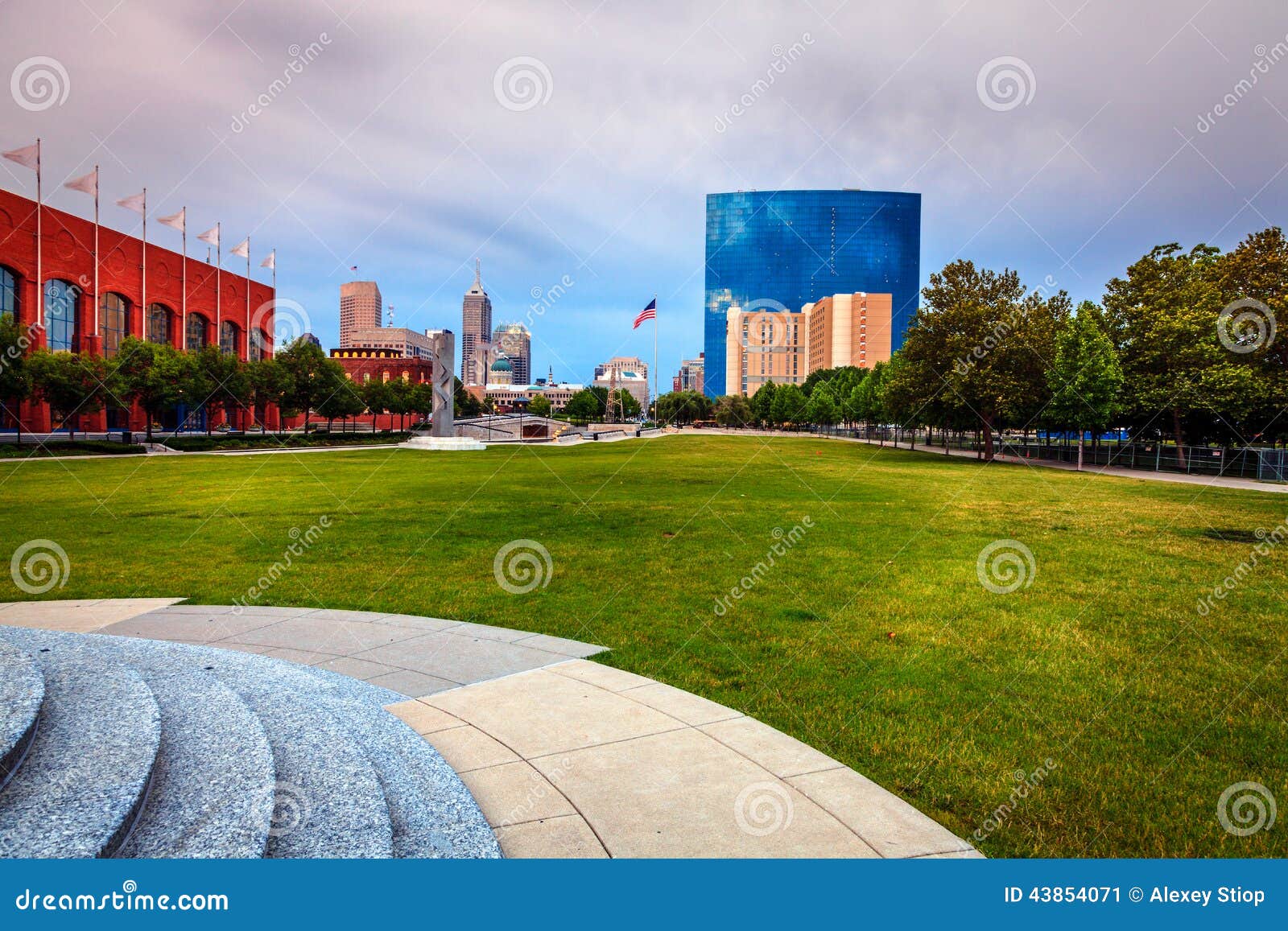 Indianapolis stock image. Image of architecture, steps - 43854071
