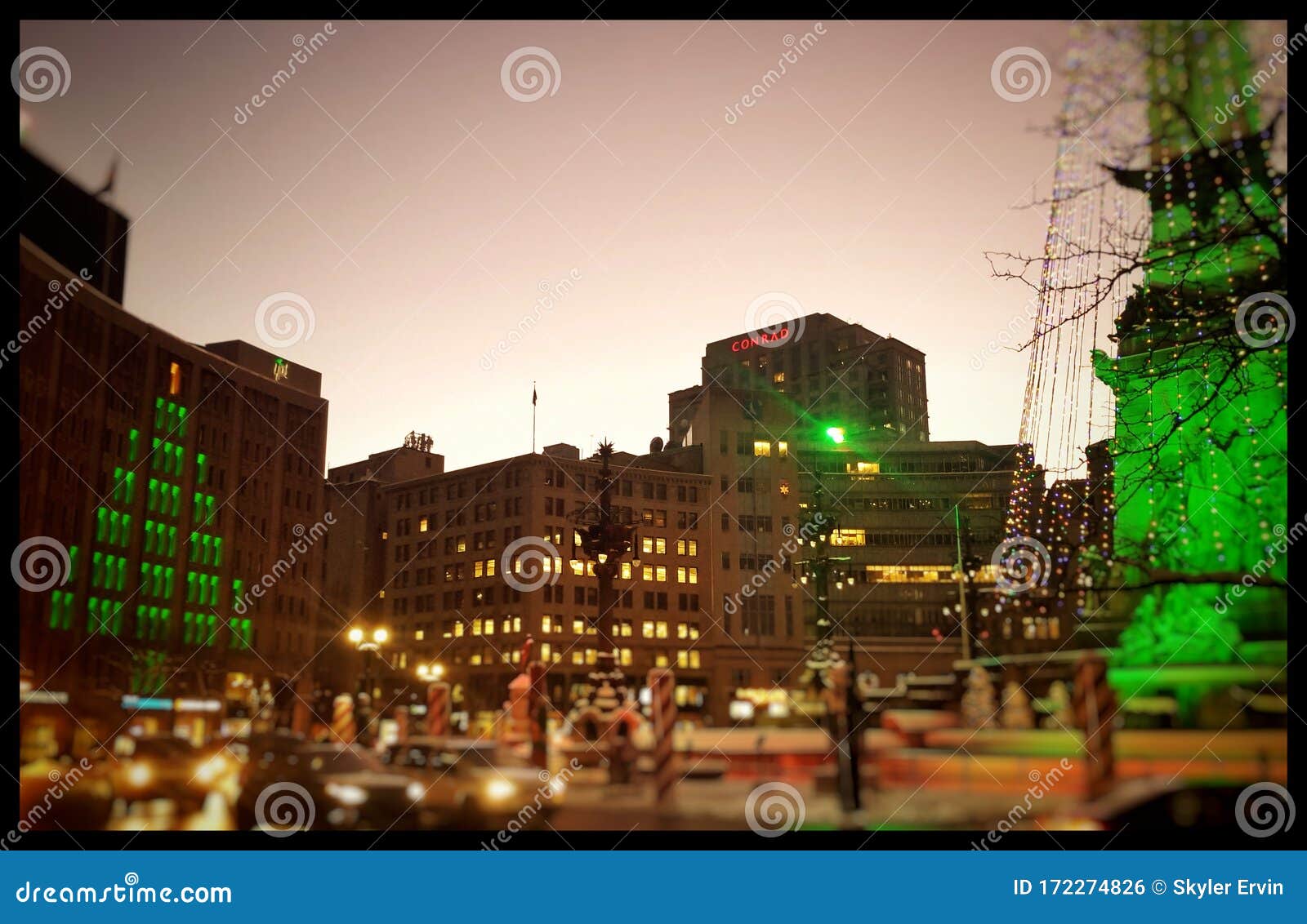 Indianapolis Christmas Downtown Editorial Photo - Image of downtown ...