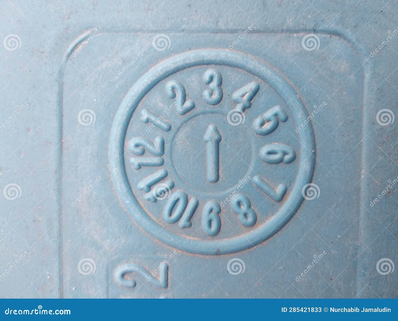 Expired Time Sign on a Barrel Stock Image - Image of package, concept ...