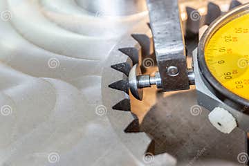 Indicator Lever Type in Mechanical Engineering for Accurate Alignment ...