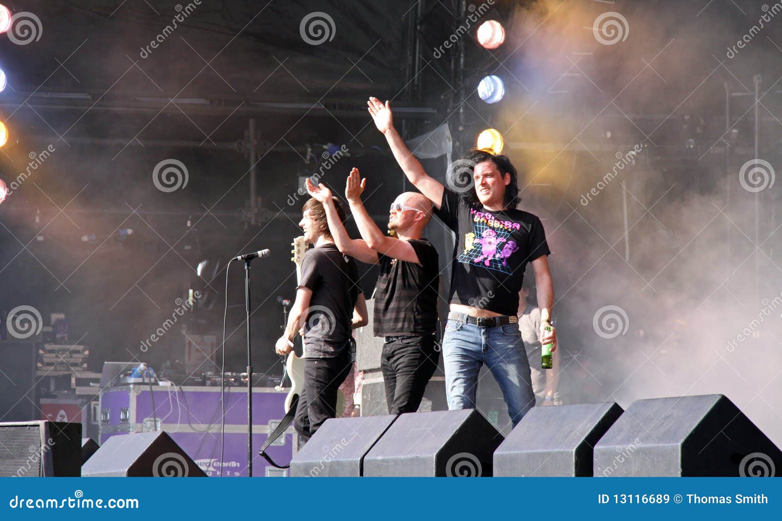 Indie / Rock Band Ash on Stage Editorial Stock Image - Image of raver ...