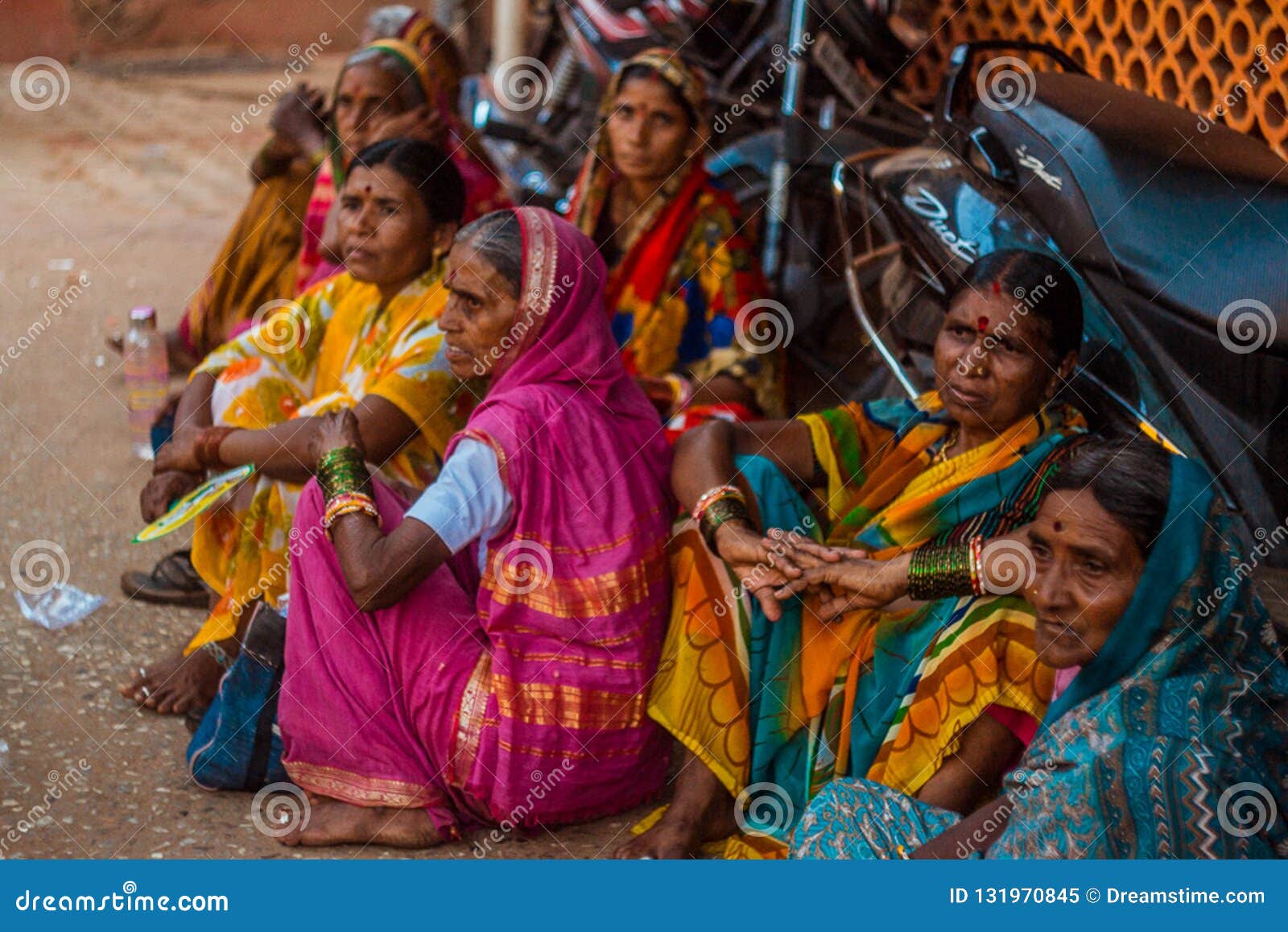 Indien redaktionelles bild. Bild von inspiration, lange - 131970845