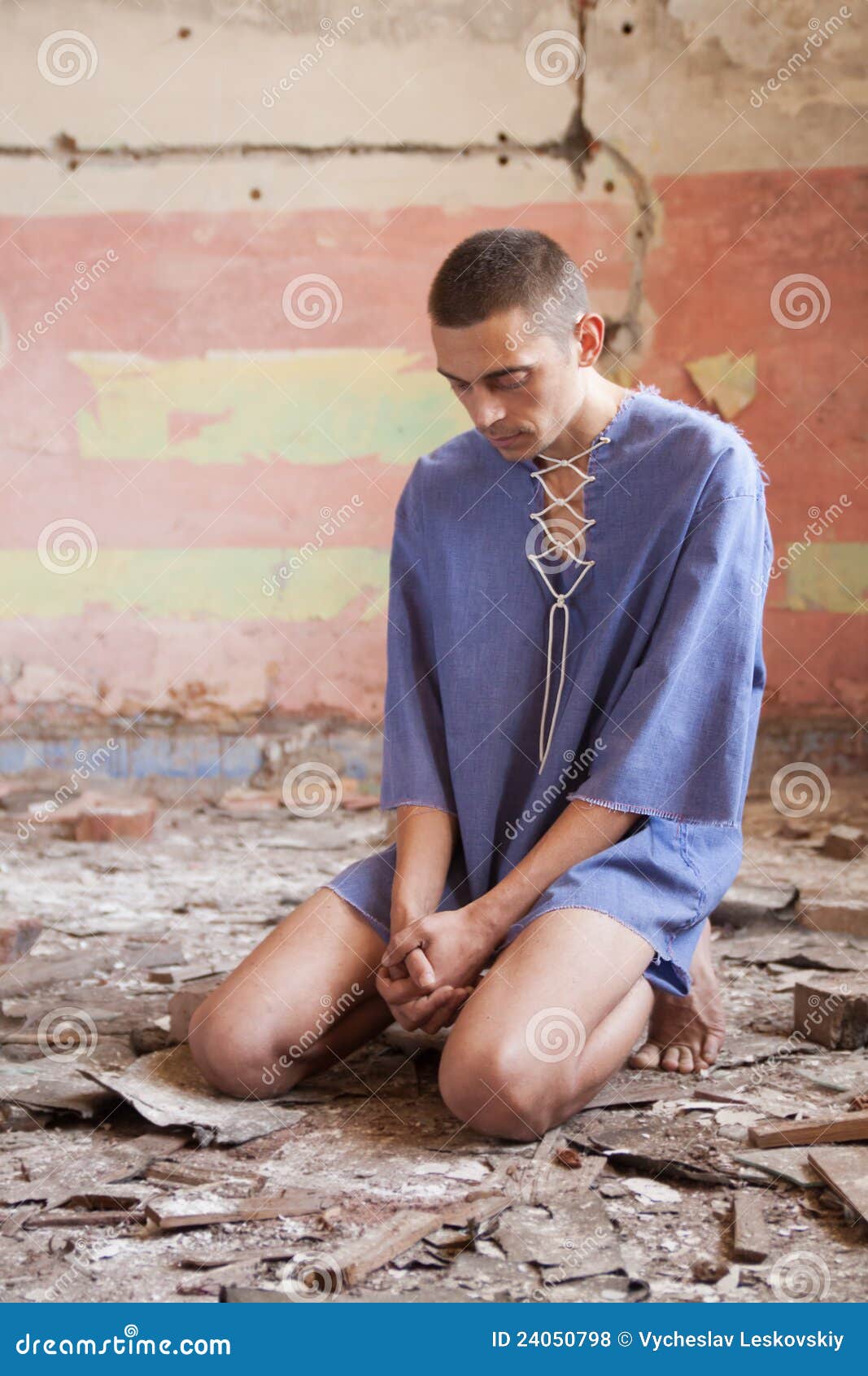 Indigente fotografia stock. Immagine di concetti, panni - 24050798