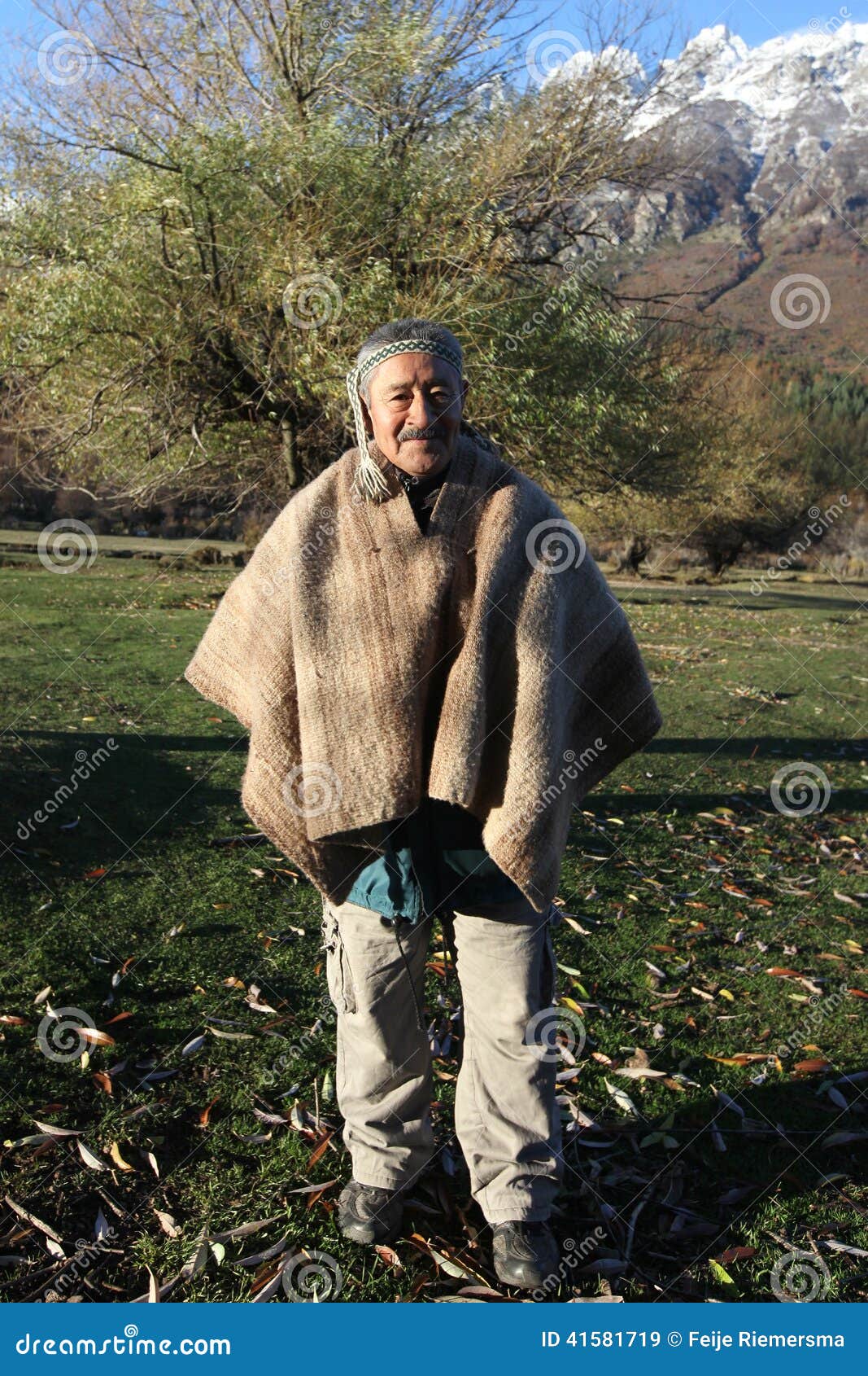 Indio De Mapuche, La Argentina Imagen de archivo editorial - Imagen de ...