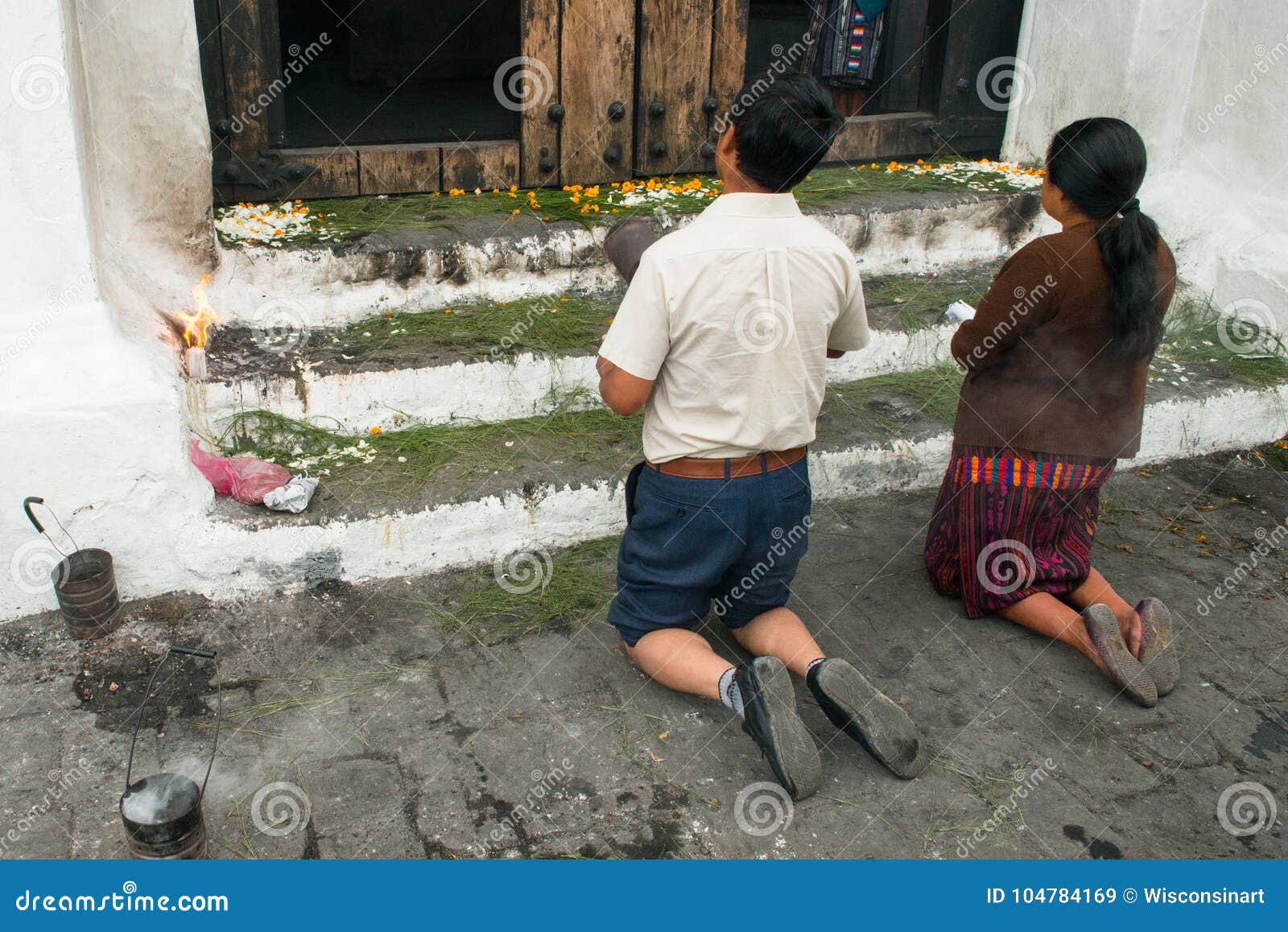 Indios Mayas Modernos Que Ruegan, Imagen de archivo editorial - Imagen ...