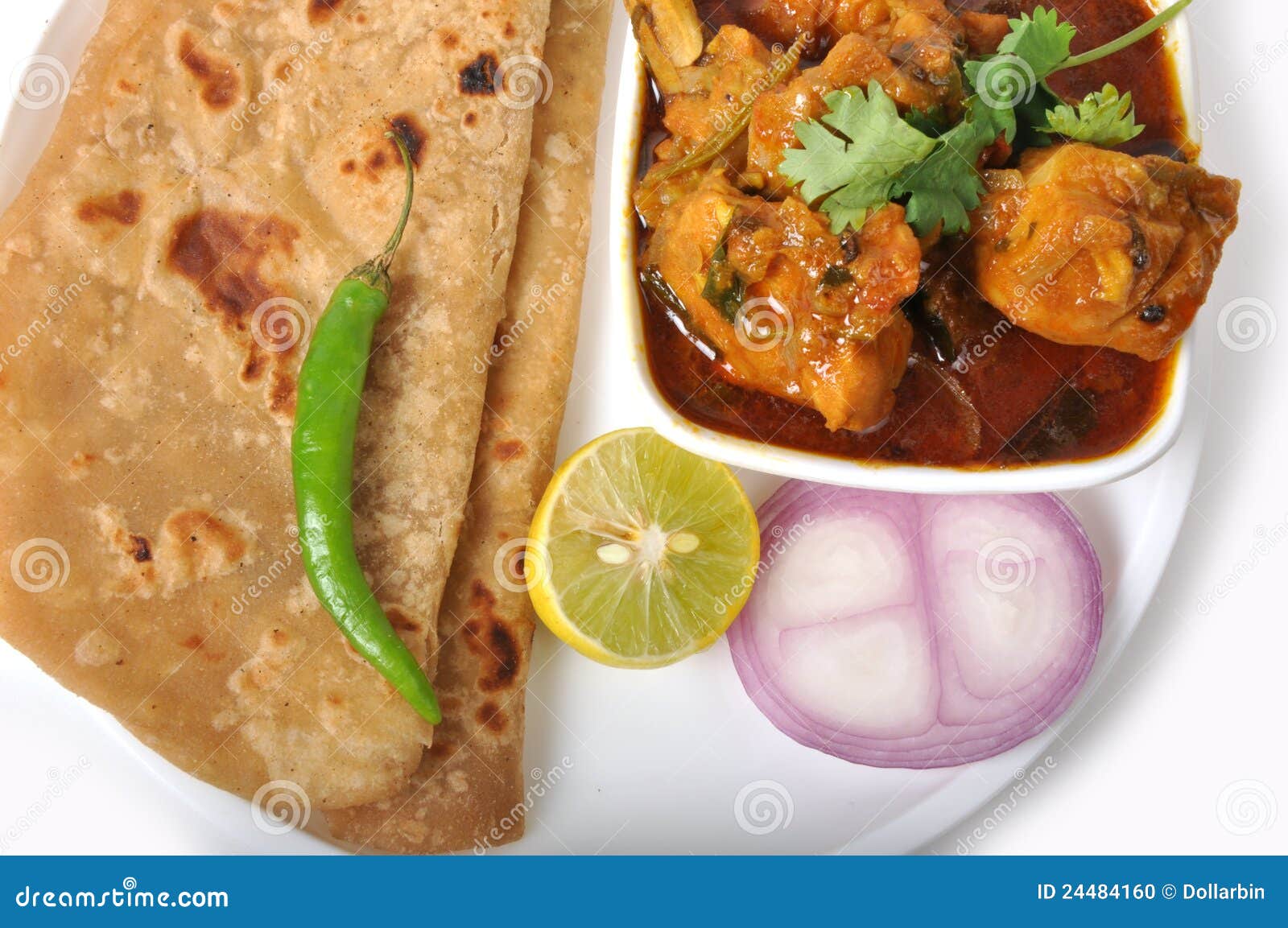 Indisch Voedsel - Chapati & Kip Stock Foto - Image of schotel, bladeren ...