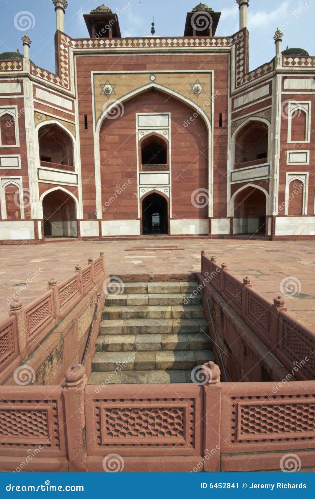 Indische Architektur stockbild. Bild von delhi, tourist - 6452841