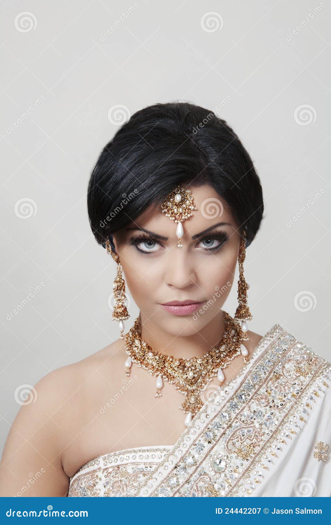 Indische vrouwen stock afbeelding. Image of indië, kleding - 24442207