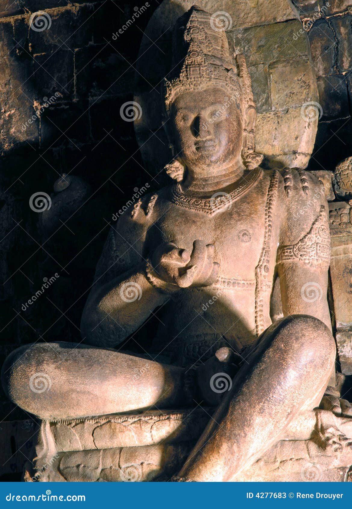 The Stupa Of Candi Borobudur / Borobudur Temple, The World`s Largest ...