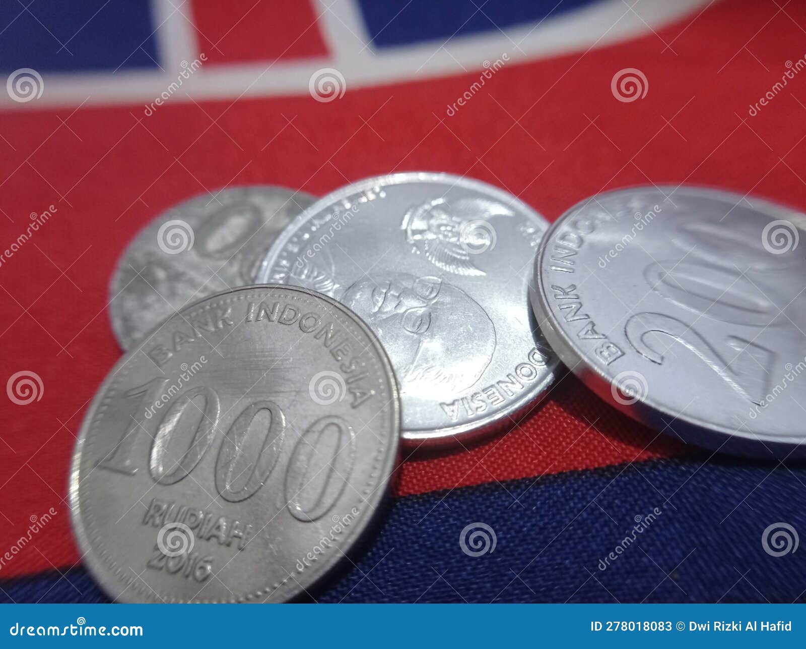 Indonesia Rupiah Silver Coin Macro Stock Image - Image of indonesia ...