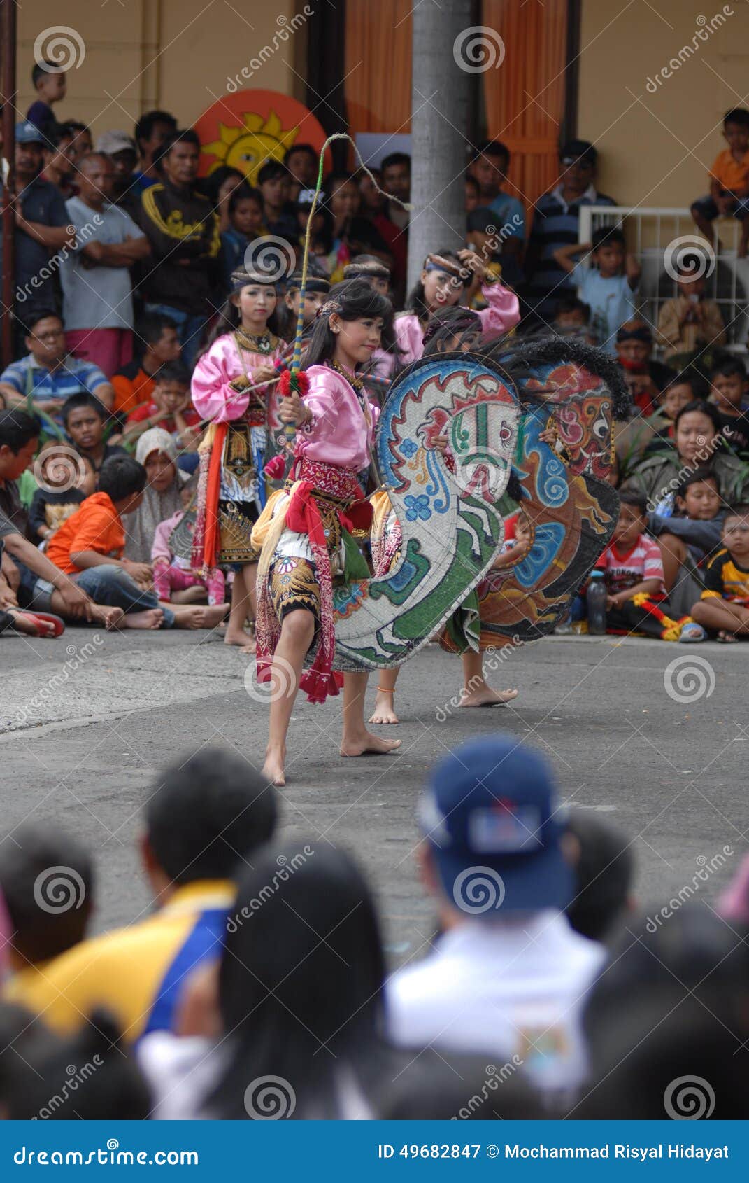 INDONESIA TRADITIONAL DANCE Editorial Photography - Image of origin ...