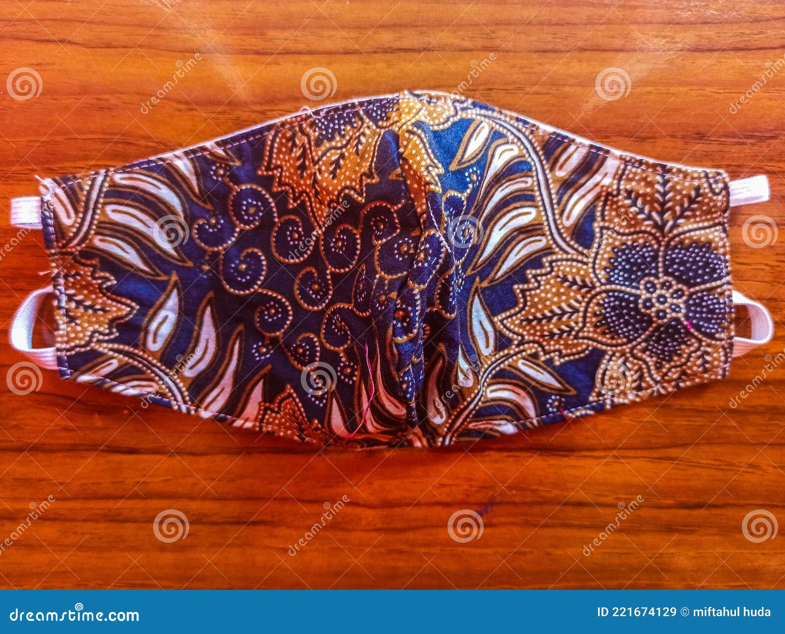 Indonesian Batik Design Mask. Stock Image - Image of brown, drawing ...