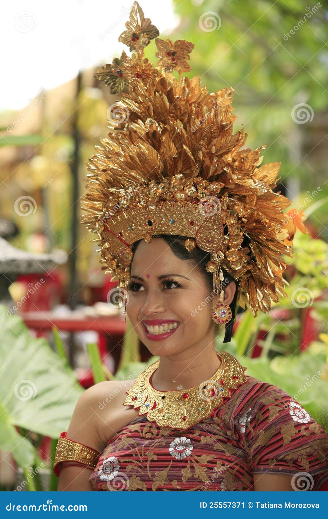 Indonesian bride stock image. Image of seductive, ceremony - 25557371
