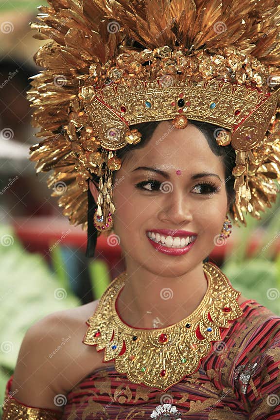 Indonesian bride stock photo. Image of jewelry, seductive - 25557426