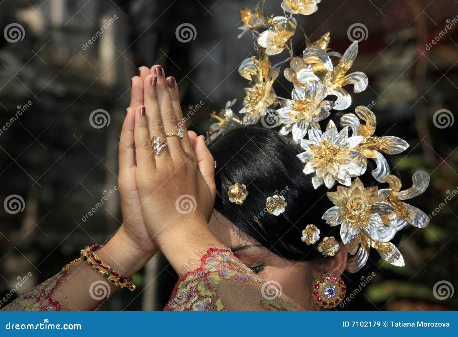 Indonesian bride stock image. Image of beautiful, eastern - 7102179