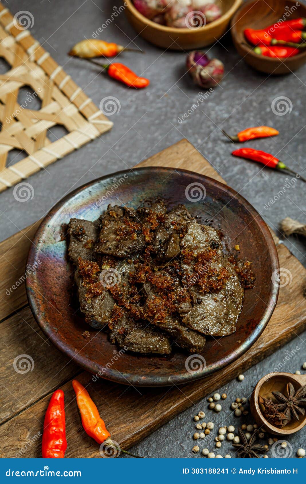 Indonesian Deep Fried Beef Lung Stock Image - Image of gourmet, cooking ...