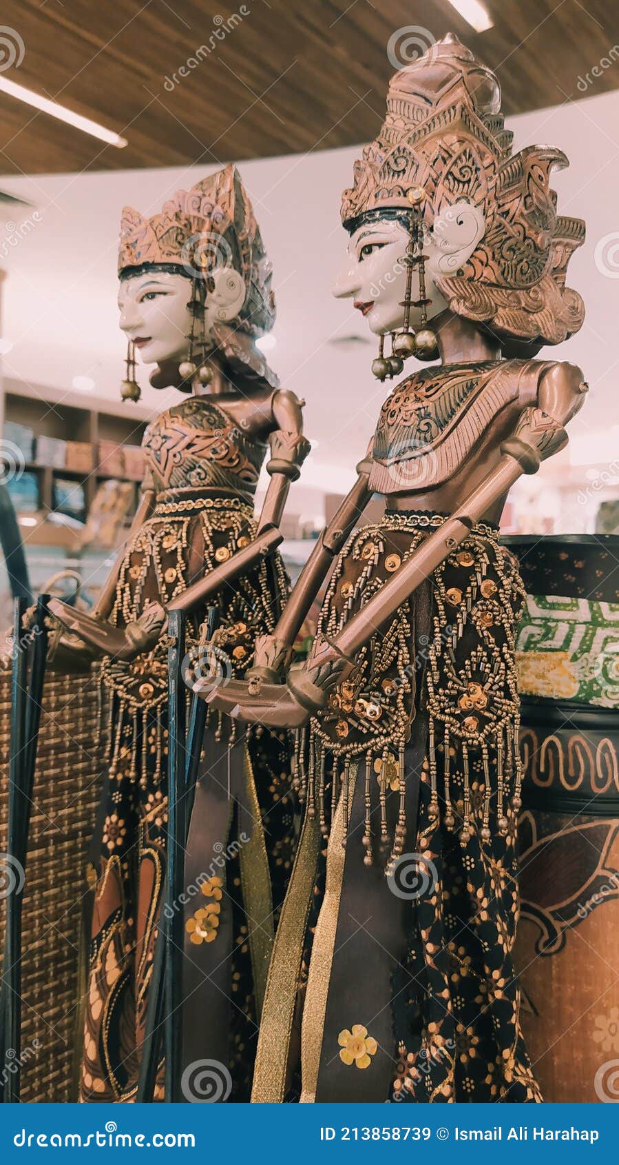 Javanese Wayang Kulit Worker Made Famous Shadow Puppet, Java, I Royalty ...