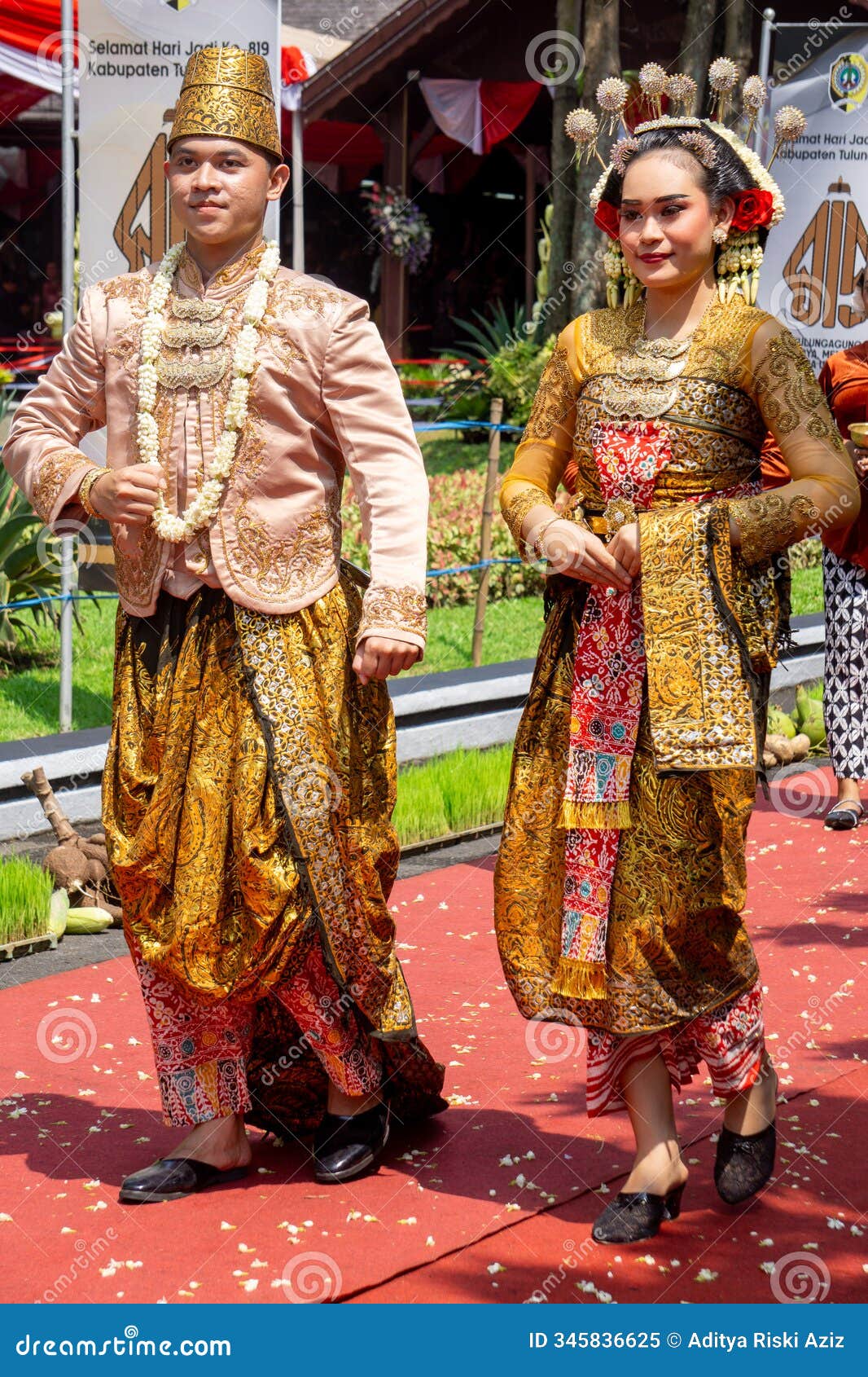 Indonesian with Javanese Traditional Costume Editorial Image - Image of ...