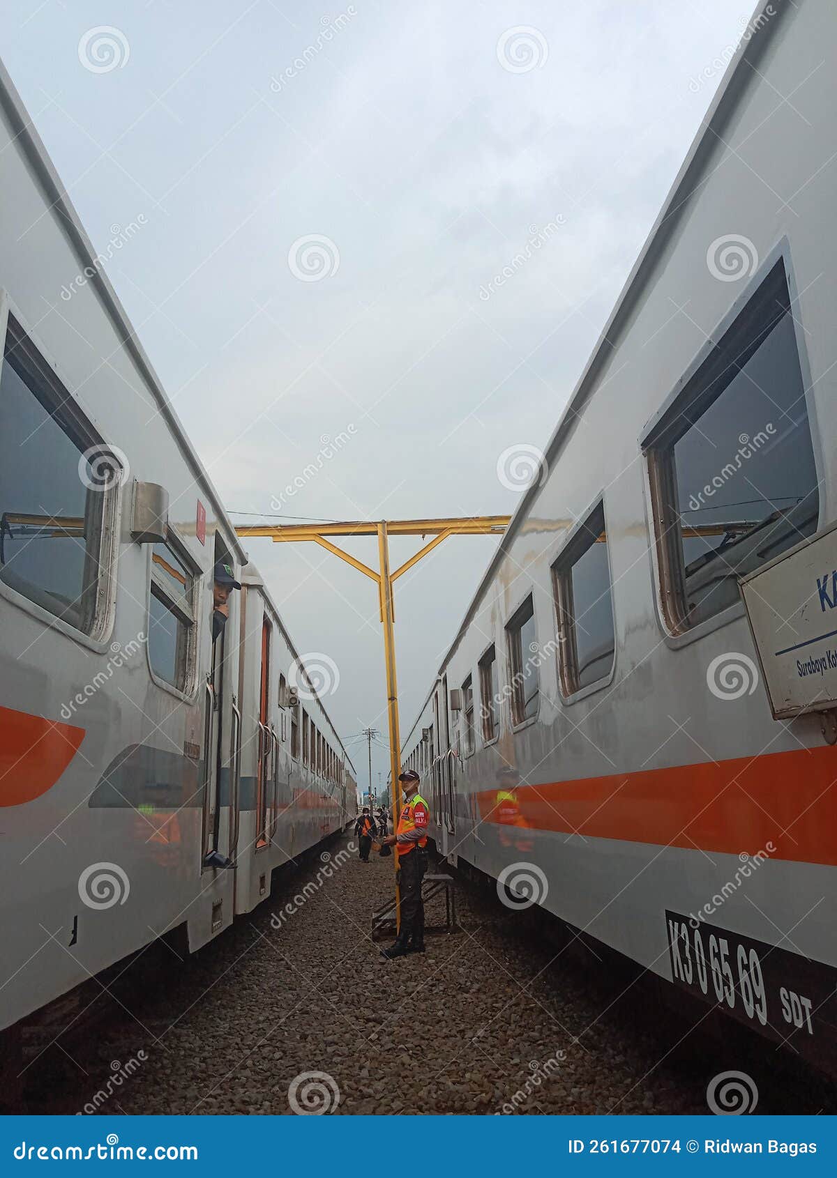 Indonesian Train.2 Sides of the Carriage Editorial Stock Image - Image ...