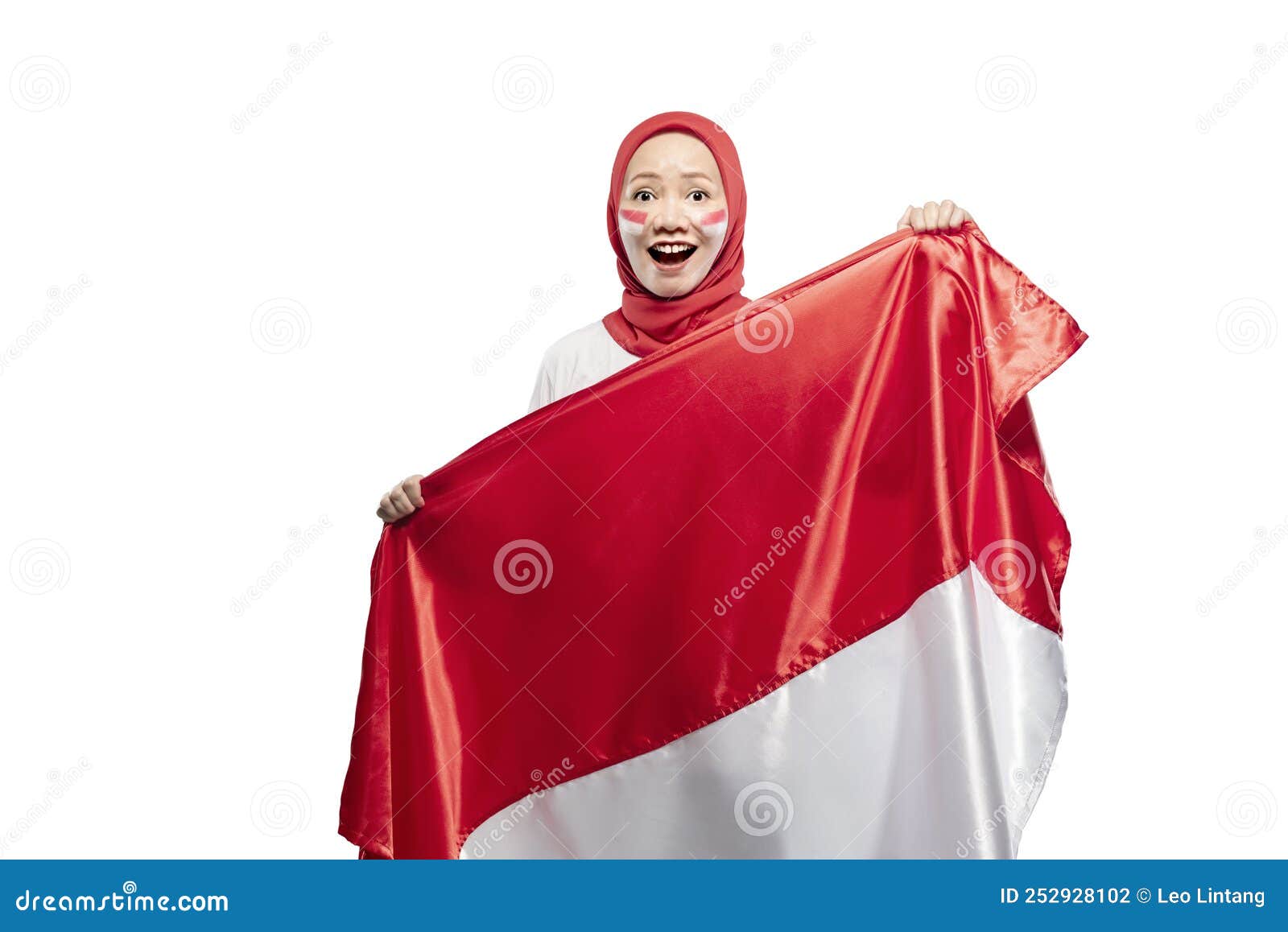 Indonesian Women Celebrate Indonesian Independence Day On 17 August By