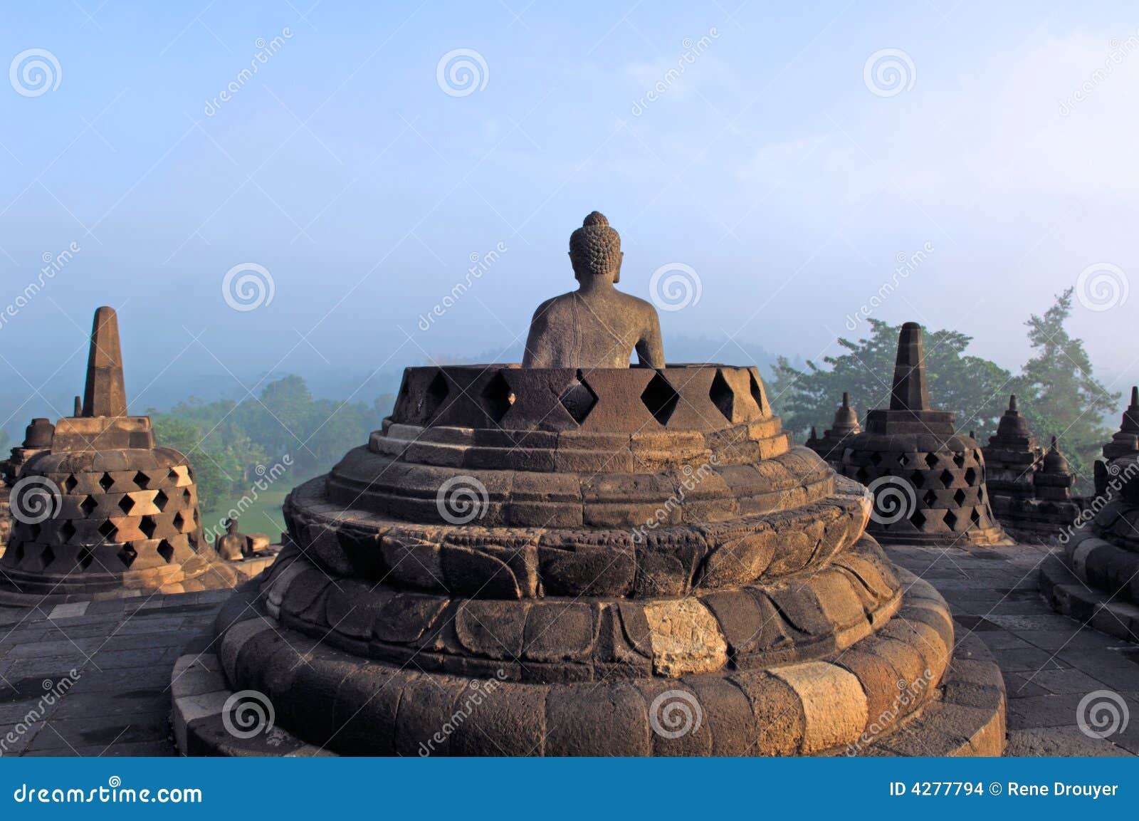 Indonesien, Java, Borobudur: Tempel Bild. Bild: 4277794