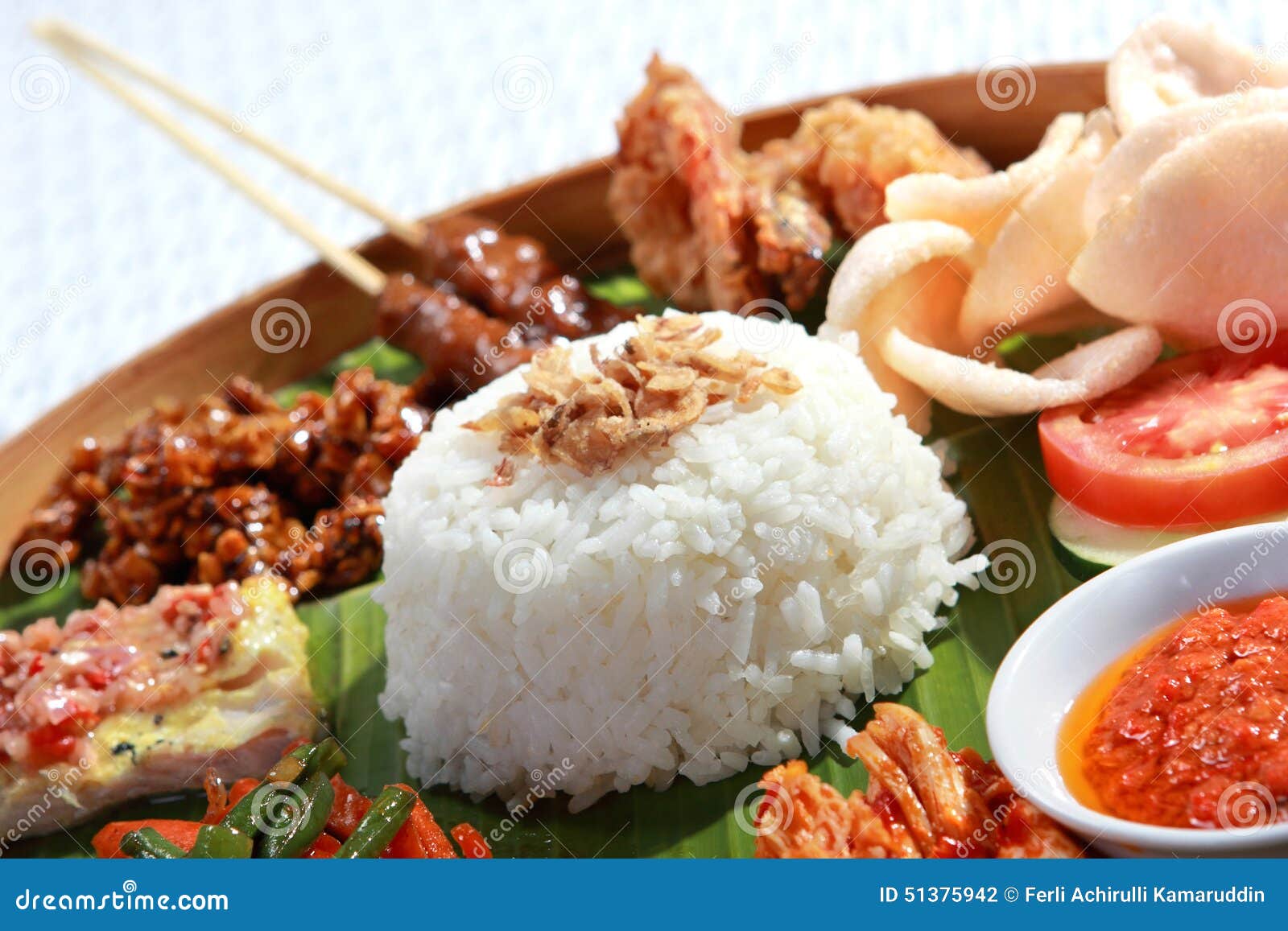 Indonesisch Voedsel Voor Lunch Stock Foto - Image of aziatisch, gezond ...