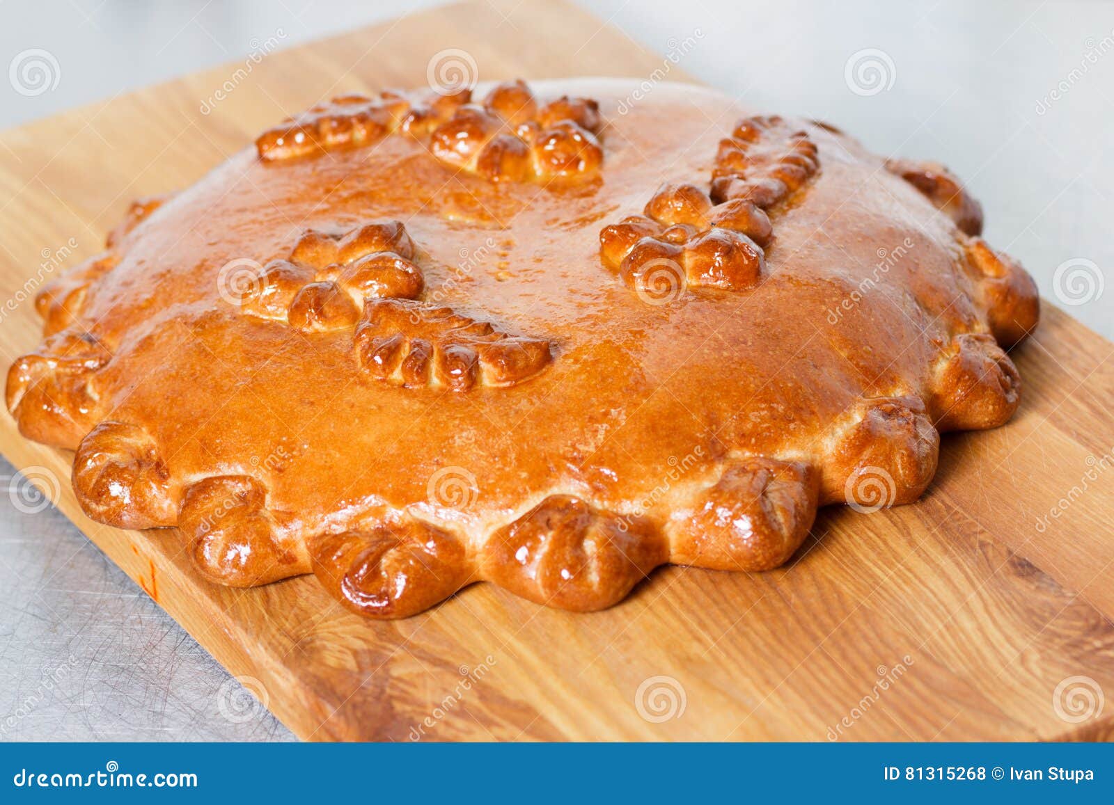 Indoor cake after baking stock photo. Image of preparedn - 81315268