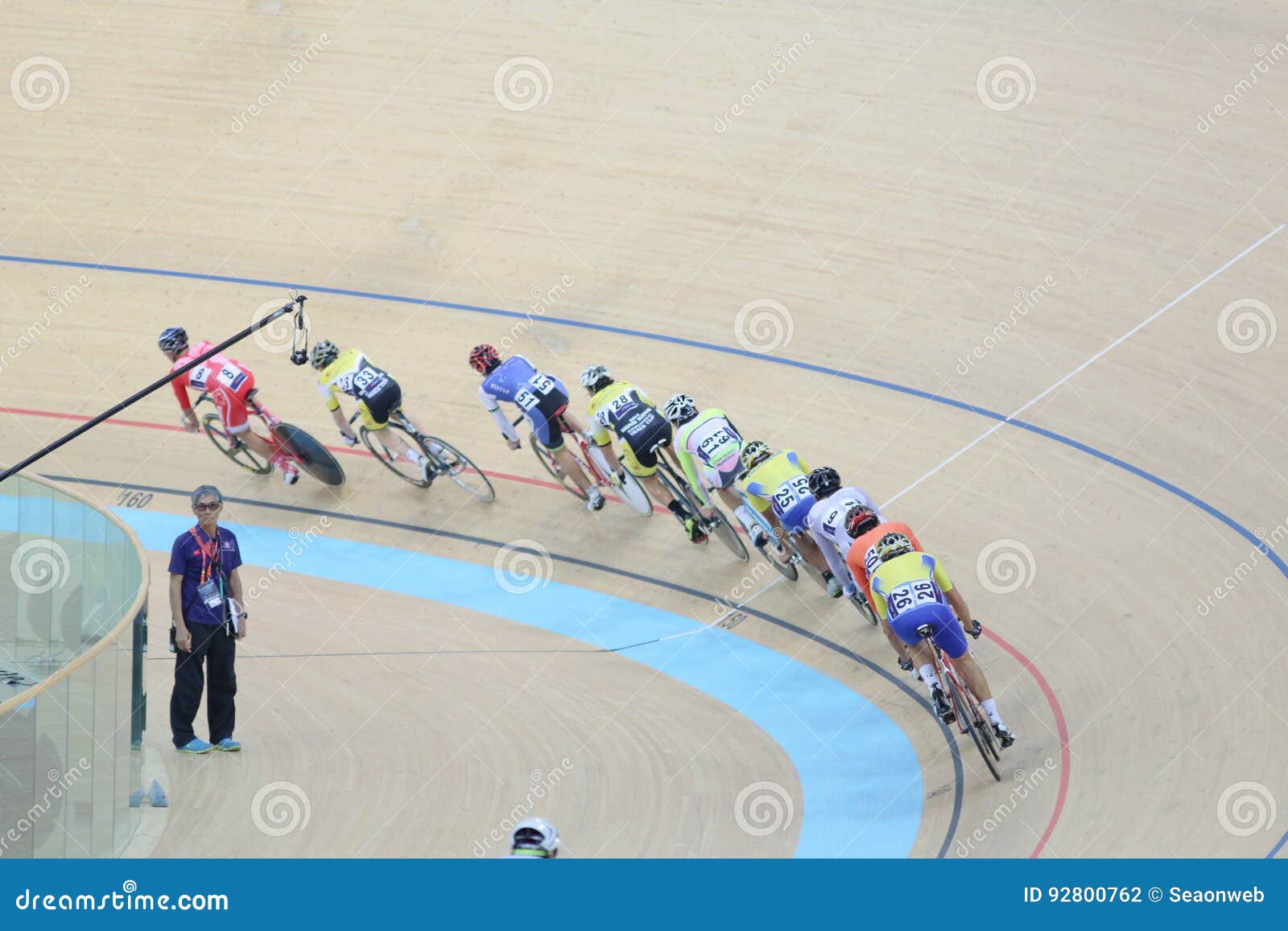 Indoor track cycling editorial photography. Image of final - 92800762