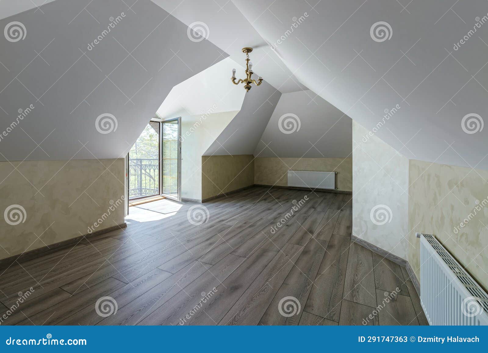 Indoor View of an Empty Attic of a New Modern House Stock Image - Image ...