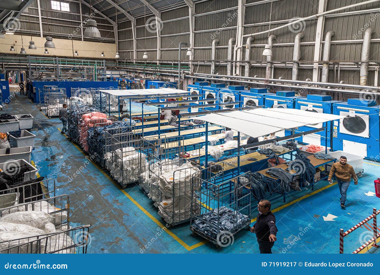 Industriële wasserij redactionele fotografie. Image of bedrijf - 71919217