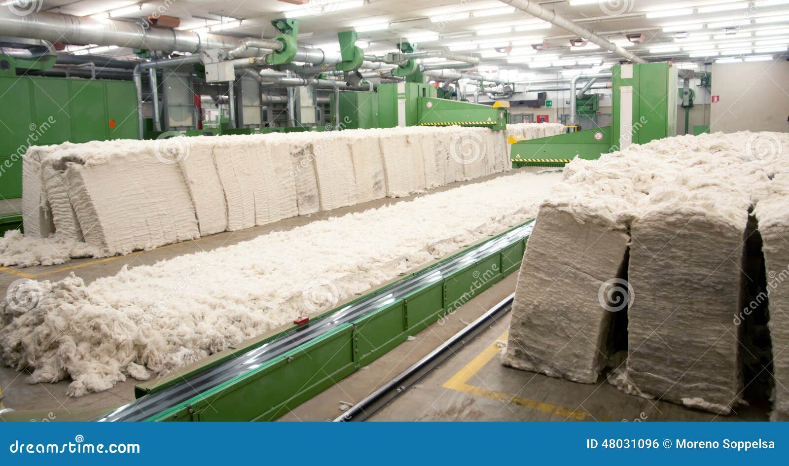 Industria Textil - Departamento De Cardado Foto de archivo - Imagen de ...